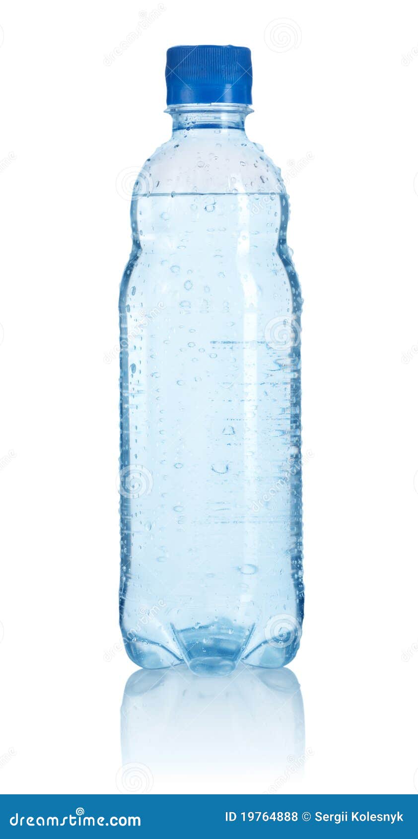 Flaska Isolerat Plastic Vatten Arkivfoto - Bild av kallt, enkelt: 19764888
