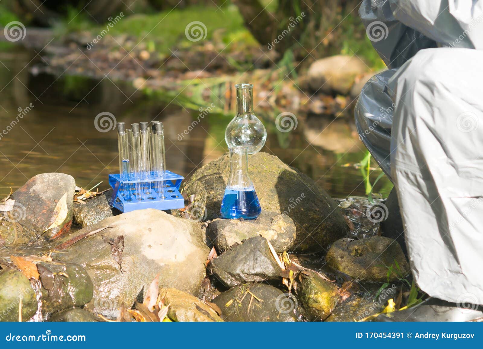 Flasks and Test Tubes for Analysis Against the Background of Nature ...