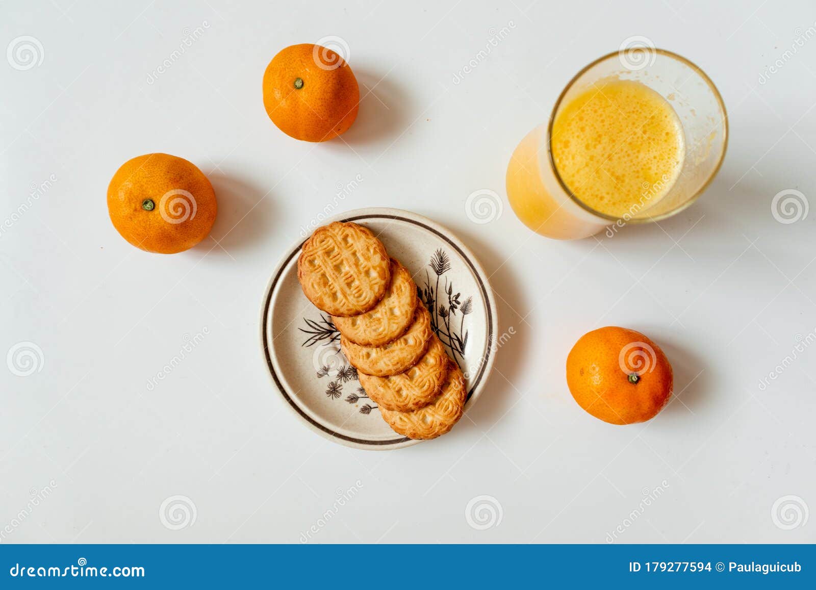 Flat Lay Mediterranean Breakfast: Orange Juice, Biscuits and Tangerines ...