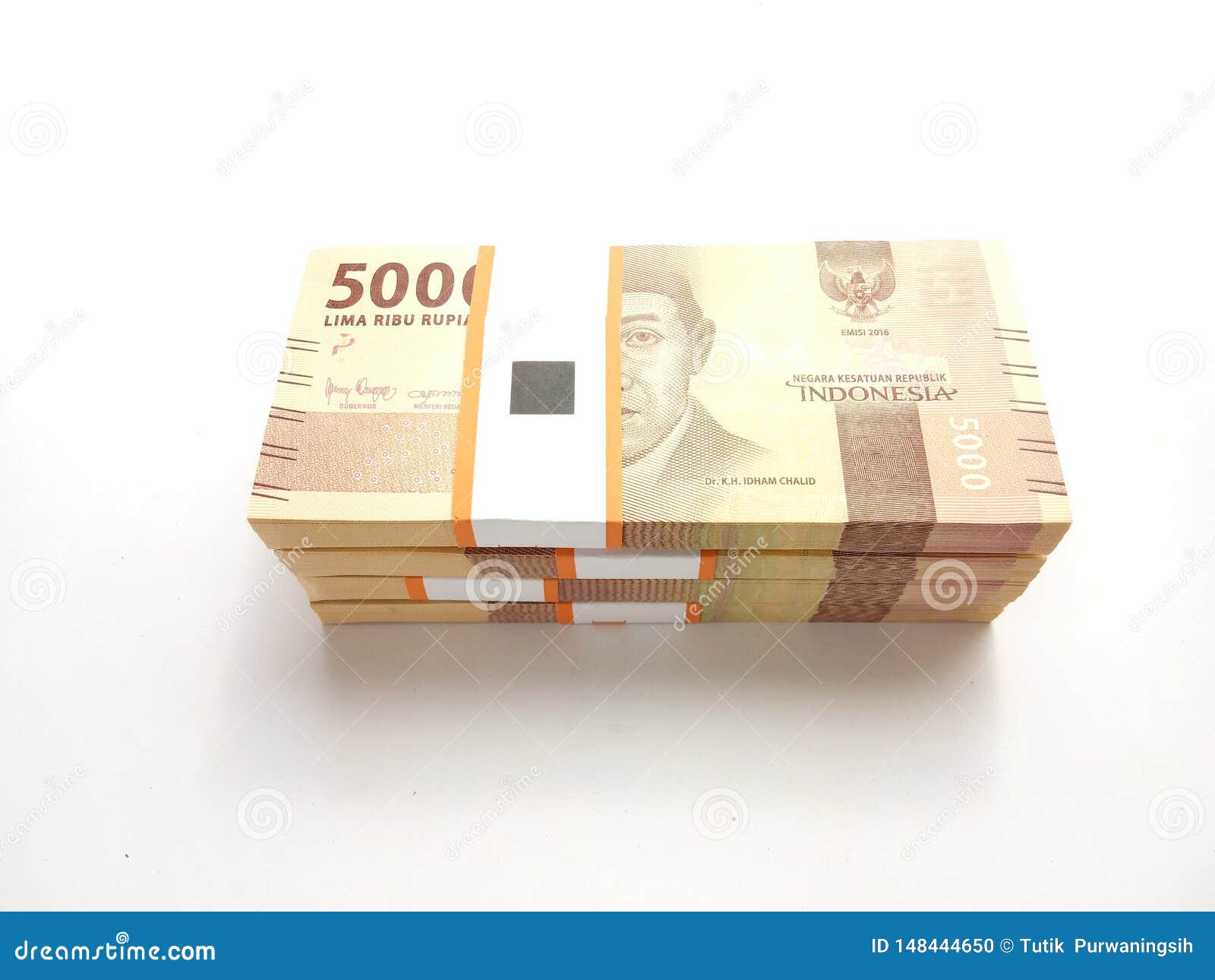 Simple Photo Flat Lay, Stack of Bundle 5000 Rupiah Indonesia Money, at ...