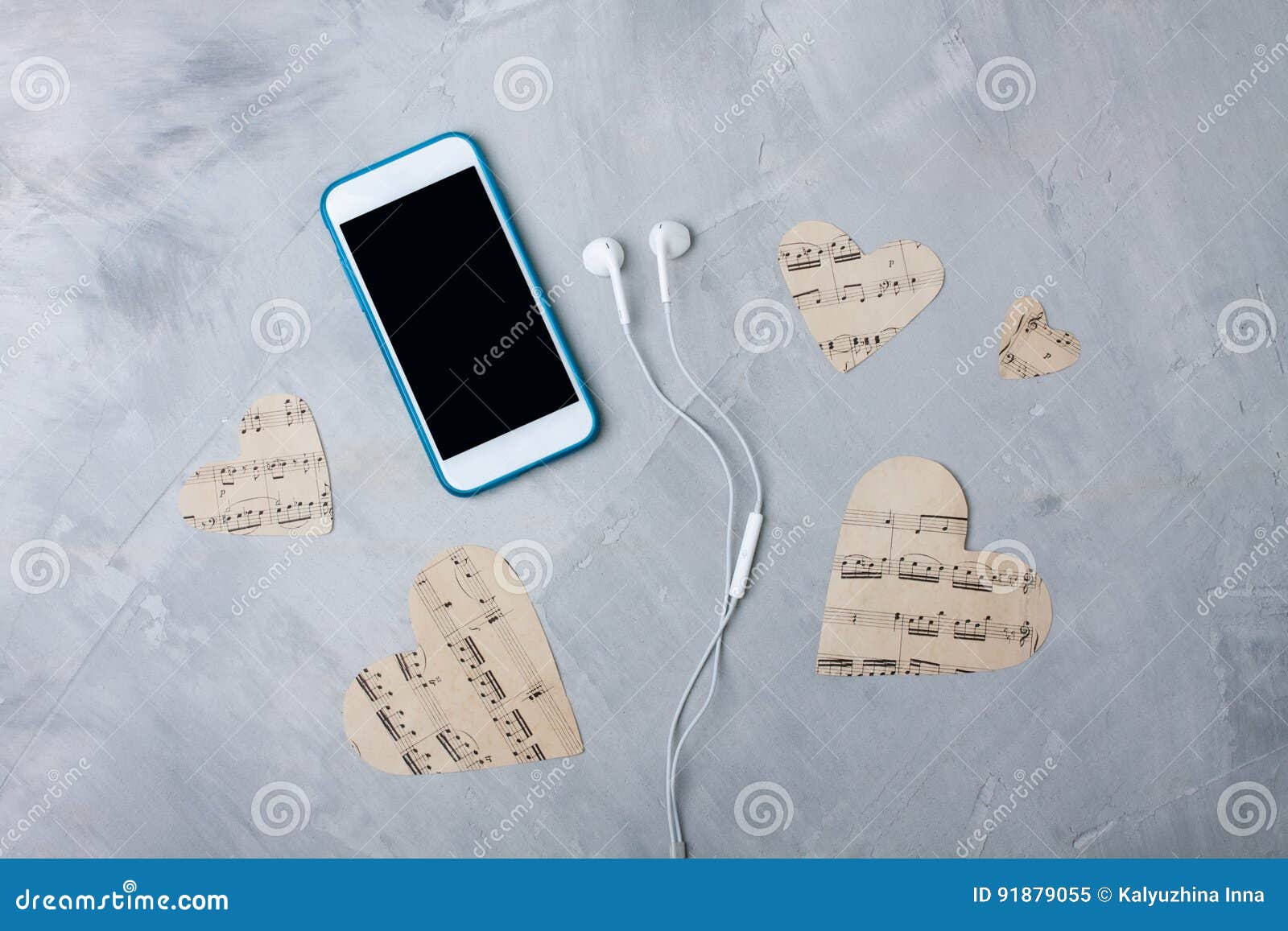 Flatlay-Musikkomposition Smartphone Oder Handy, Papier Hören Stockbild ...