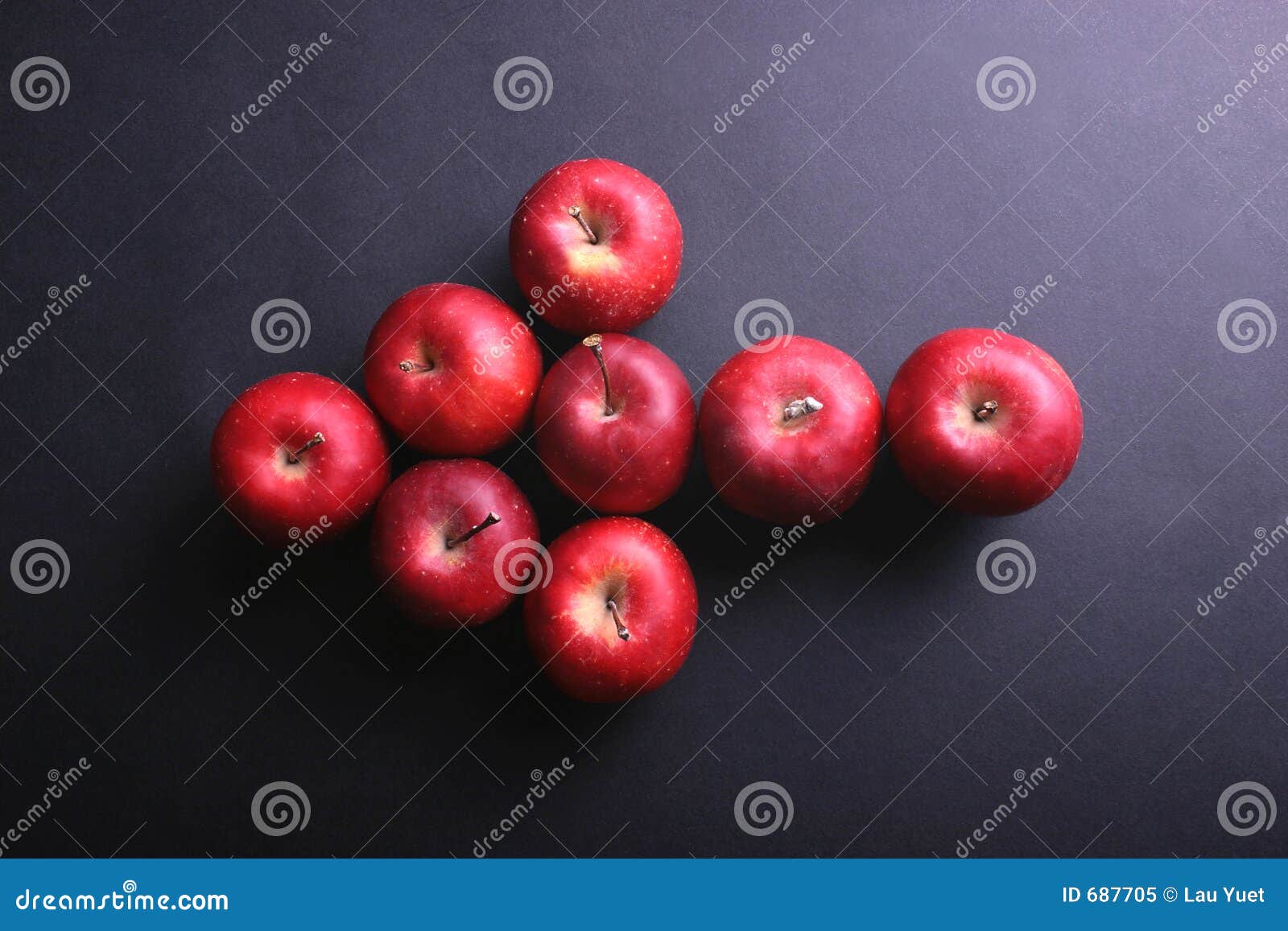 Flecha 1 de Apple imagen de archivo. Imagen de oeste, arrugas - 687705