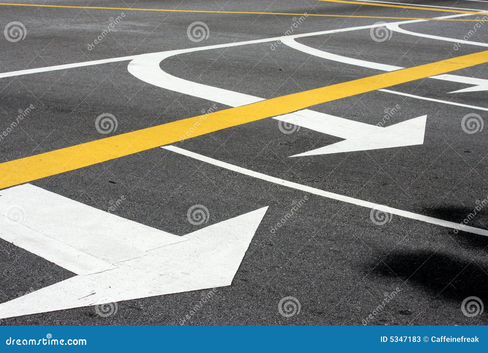 Flechas de la calle imagen de archivo. Imagen de flecha - 5347183