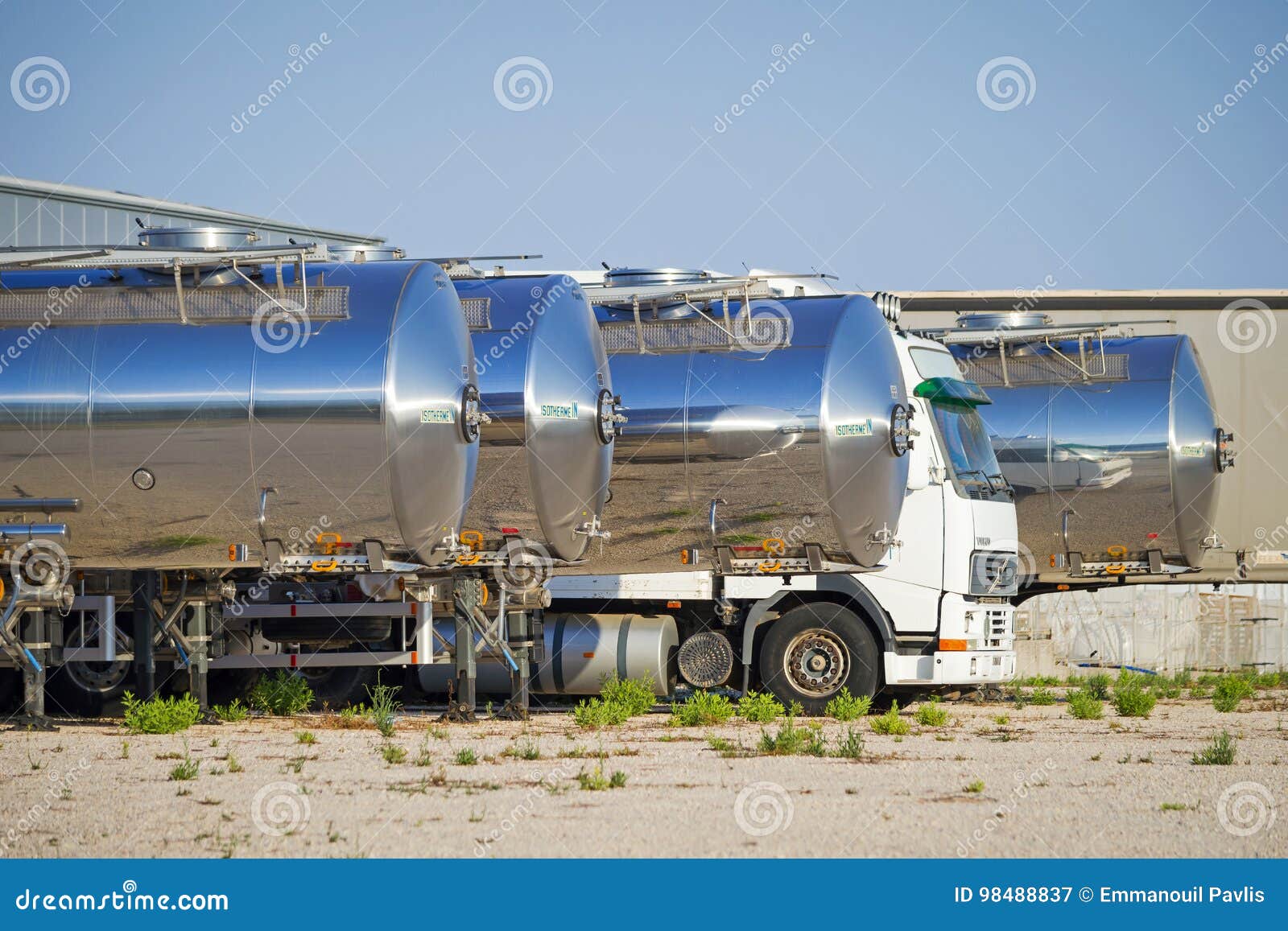 Oil Transport Truck