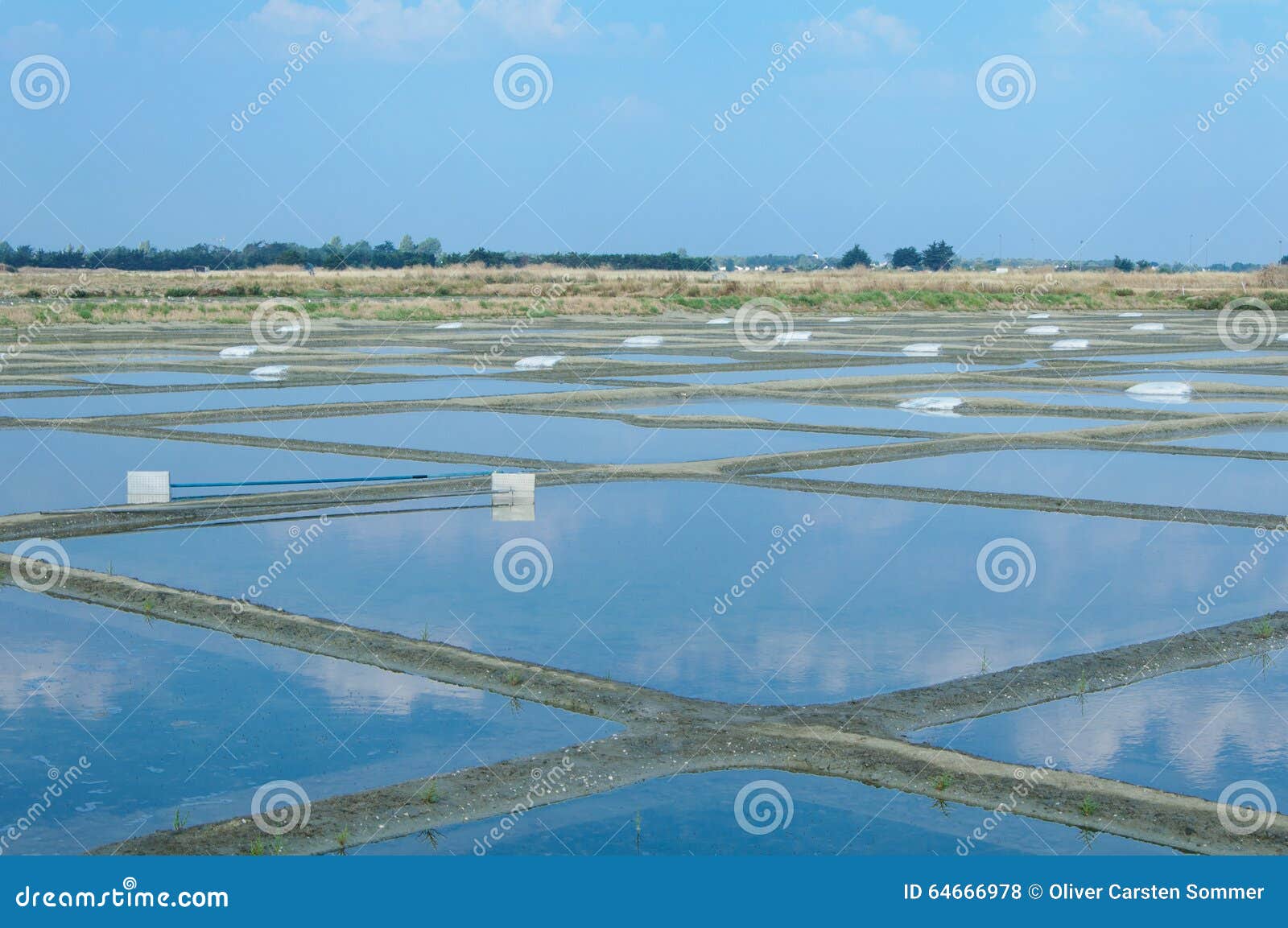 Fleur de Sel Salt Pools stock photo. Image of piles, noirmoutier - 64666978