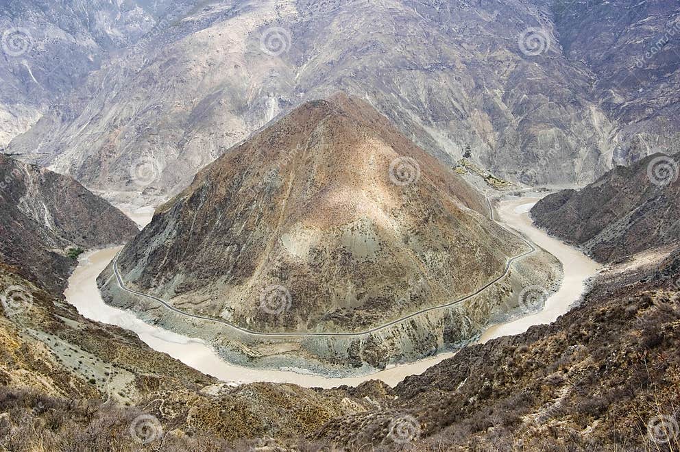 Fleuve De Yang Tsé Kiang, Chine Photo stock - Image du gorge, taille ...