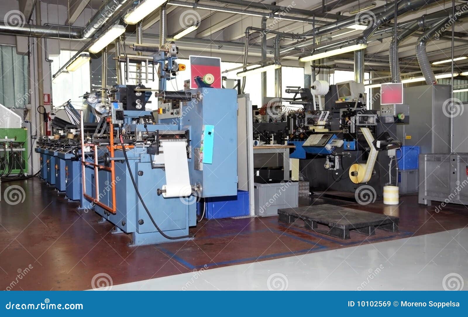 Flexo Press Printing Royalty Free Stock Images - Image: 10102569