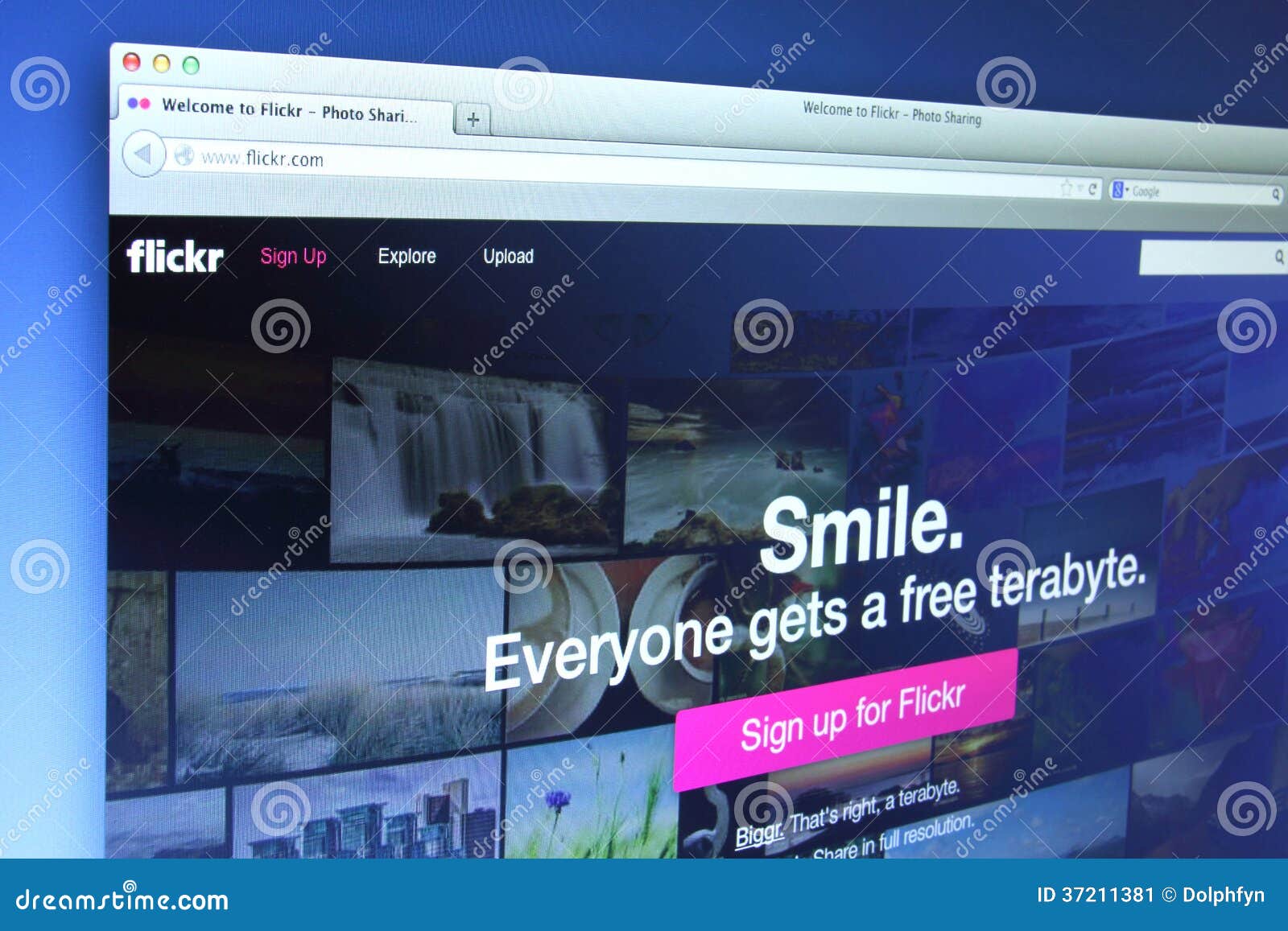 Flickr Website editorial photo. Image of world, profile - 37211381