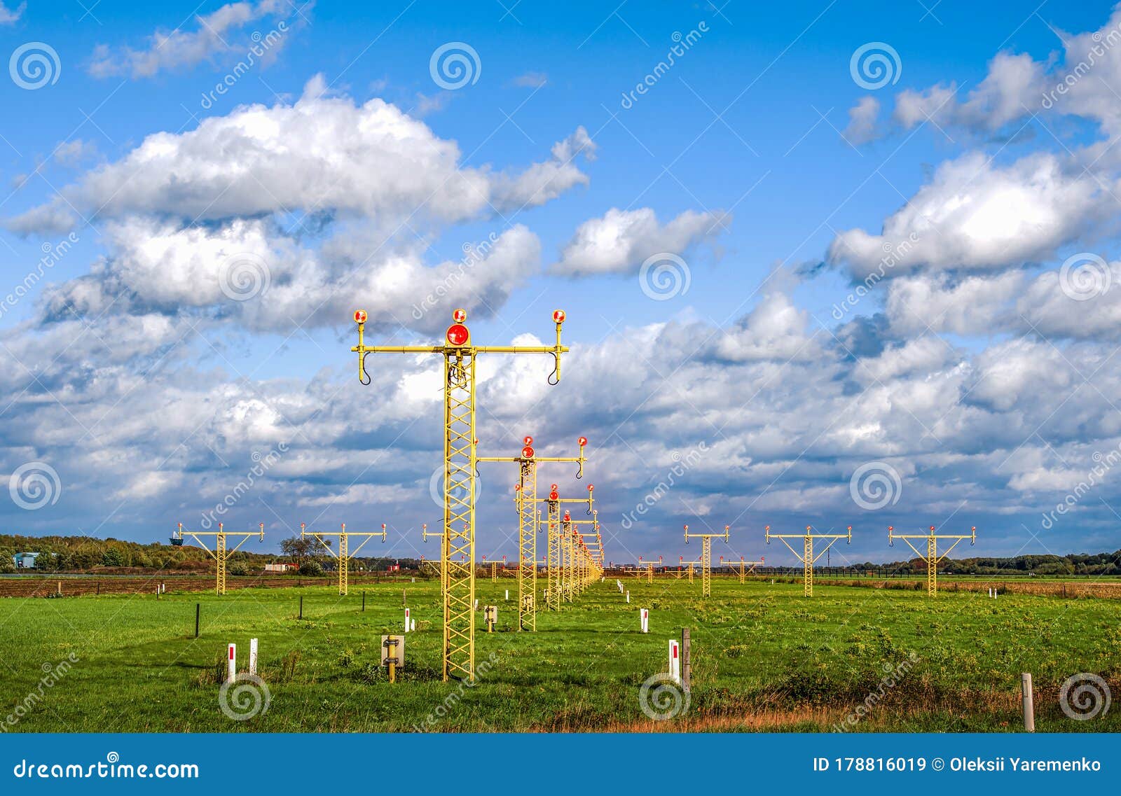 Flight Control Sensors and Radar Stock Image - Image of plane, flights ...