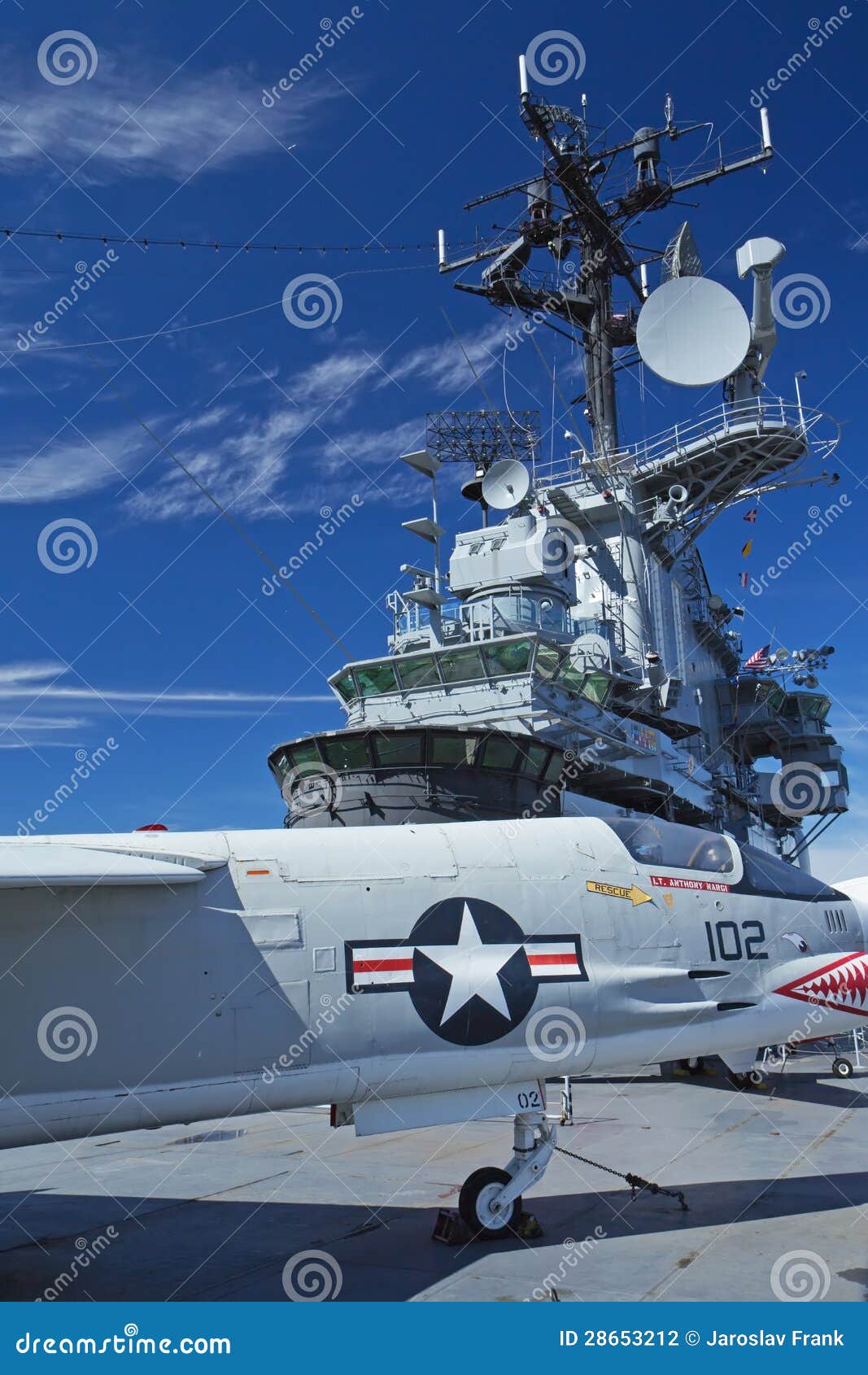 Flight Deck of Intrepid Sea, Air & Space Museum (NYC) Editorial ...