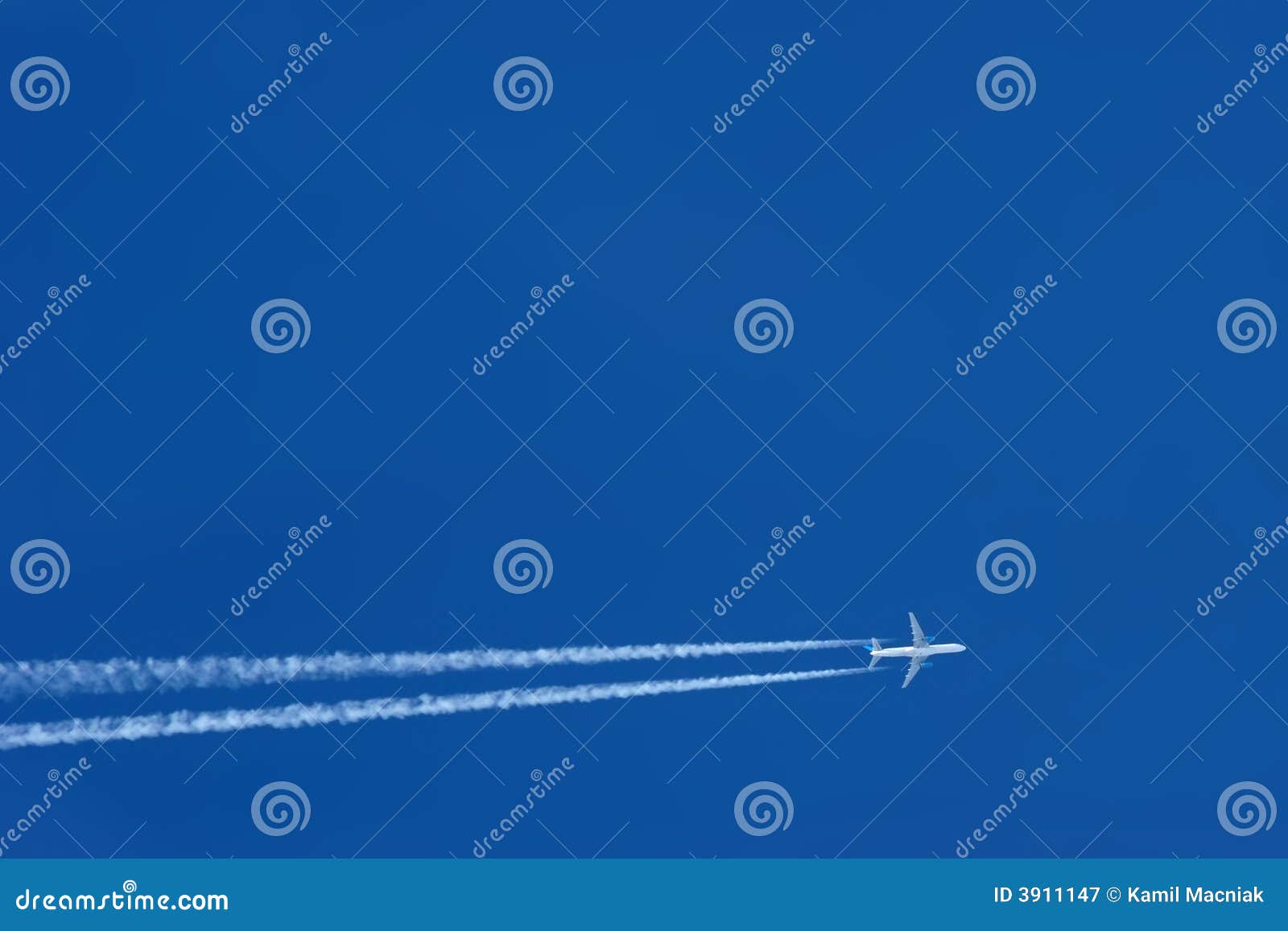 Flight level 350 stock image. Image of depart, aviation - 3911147