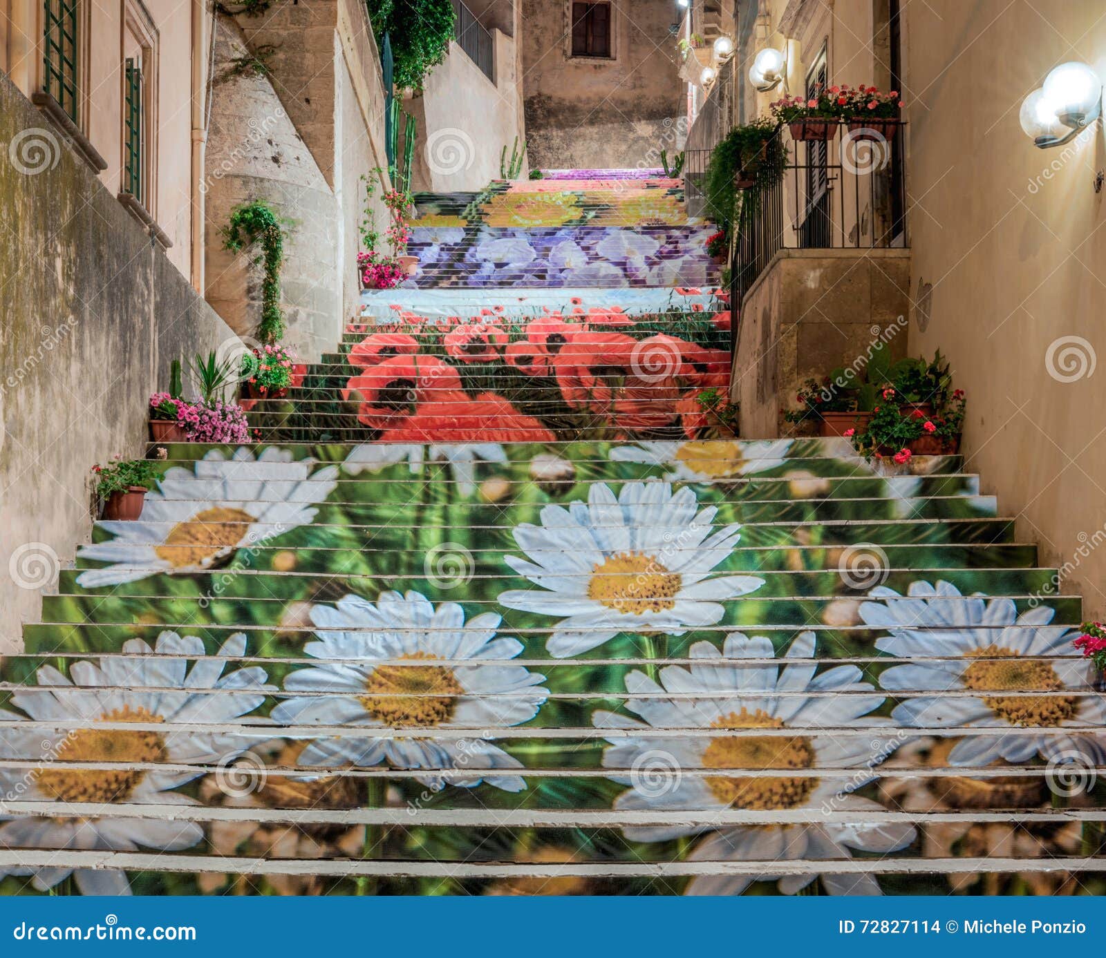 Flight of steps in flower editorial stock image. Image of sicily - 72827114
