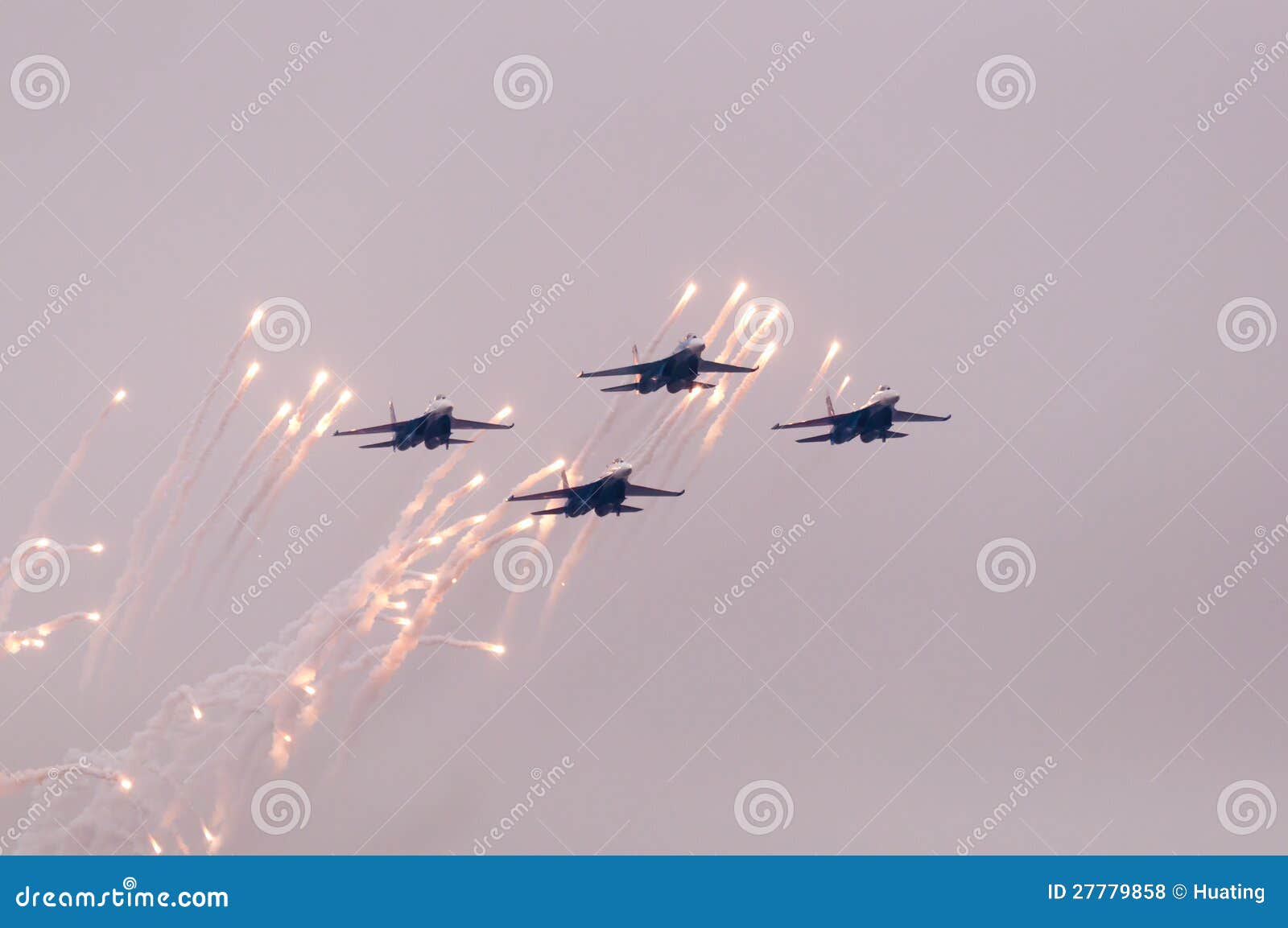 Flight su-27 editorial stock photo. Image of pilotage - 27779858