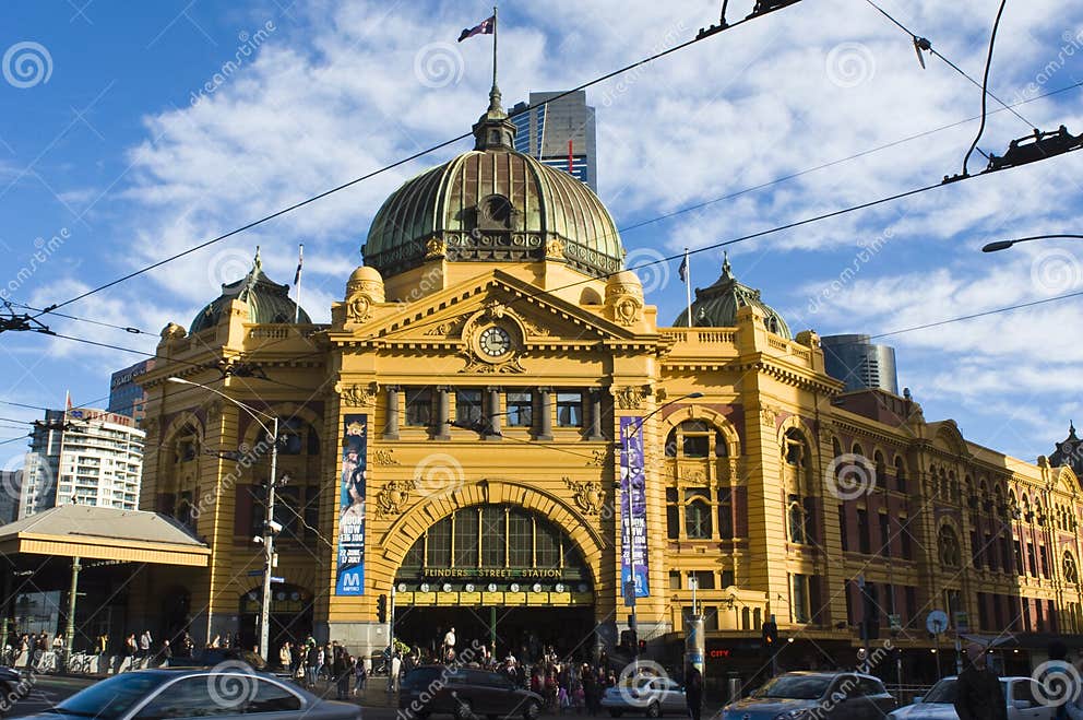 Flinders Street Station editorial stock image. Image of flinders - 20231379