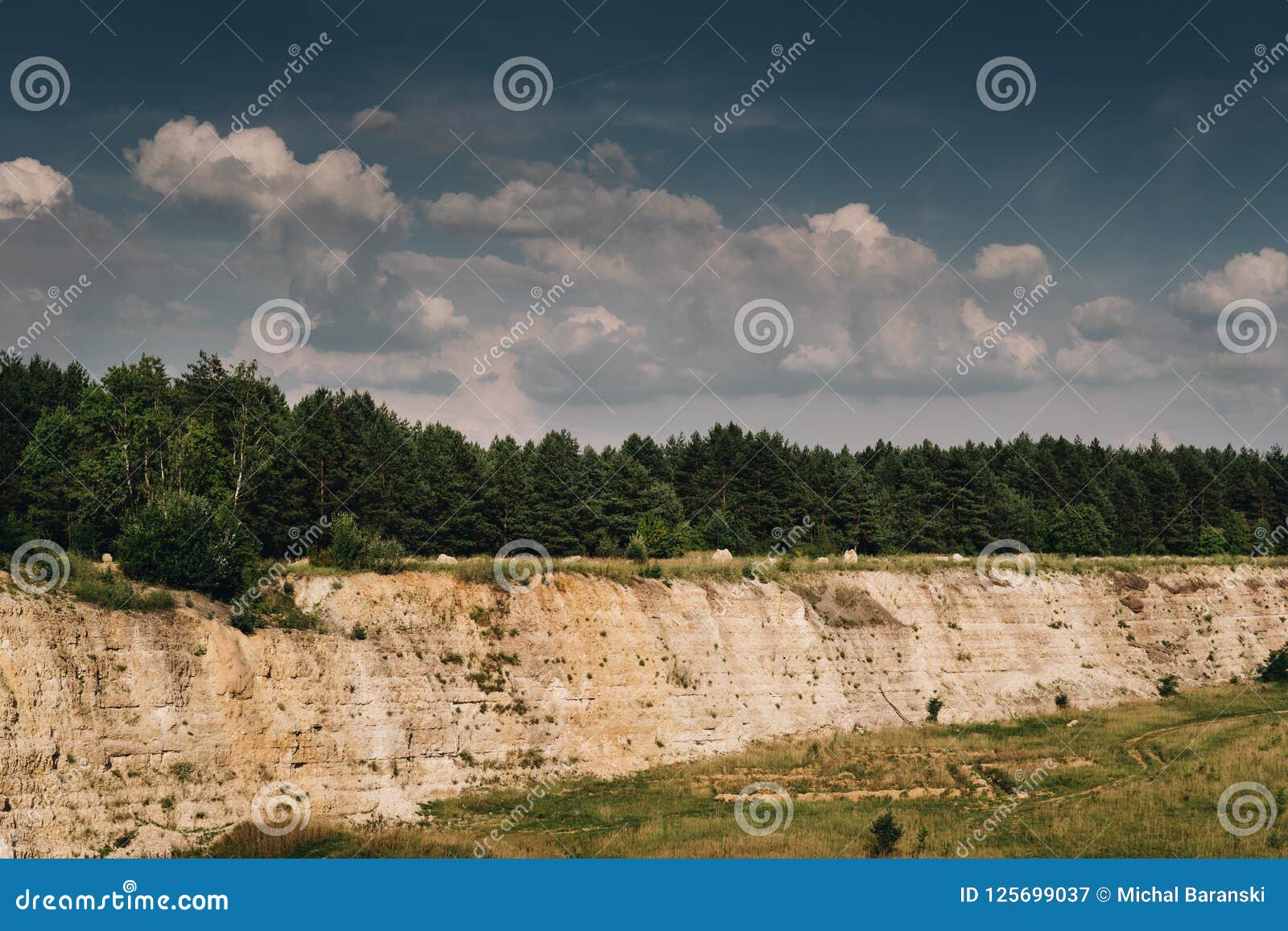 Flintstone Quarry Landscape Stock Image - Image of open, quarry: 125699037