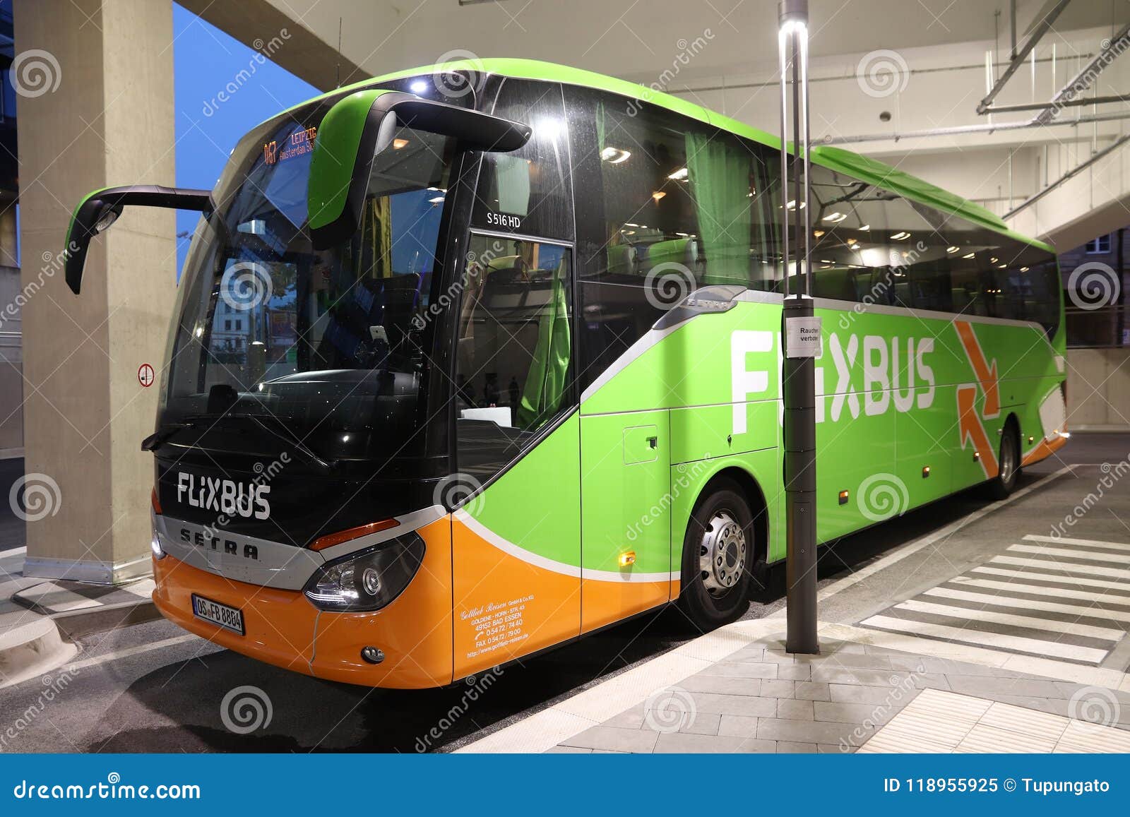 Flixbus Setra redaktionelles bild. Bild von europäisch - 118955925
