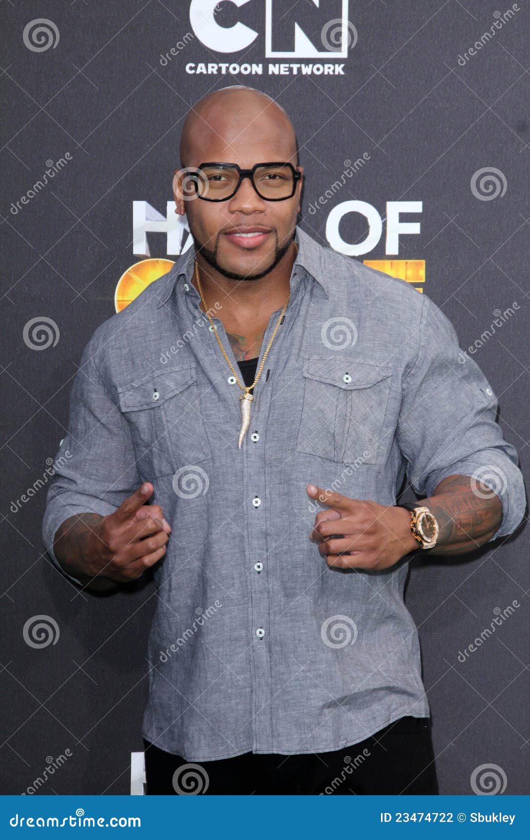 Flo Rida editorial photography. Image of hangar, santa - 23474722