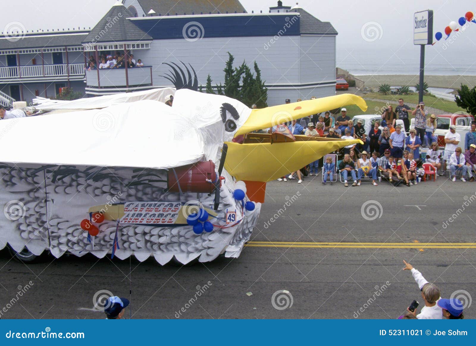 Float in July 4th Parade, Cayucos, California Editorial Photo - Image ...