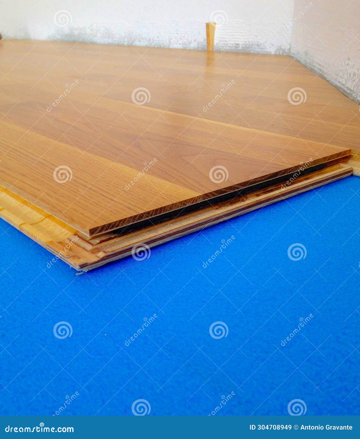 Floating Assembly of Oak Parquet Stock Image - Image of floating ...