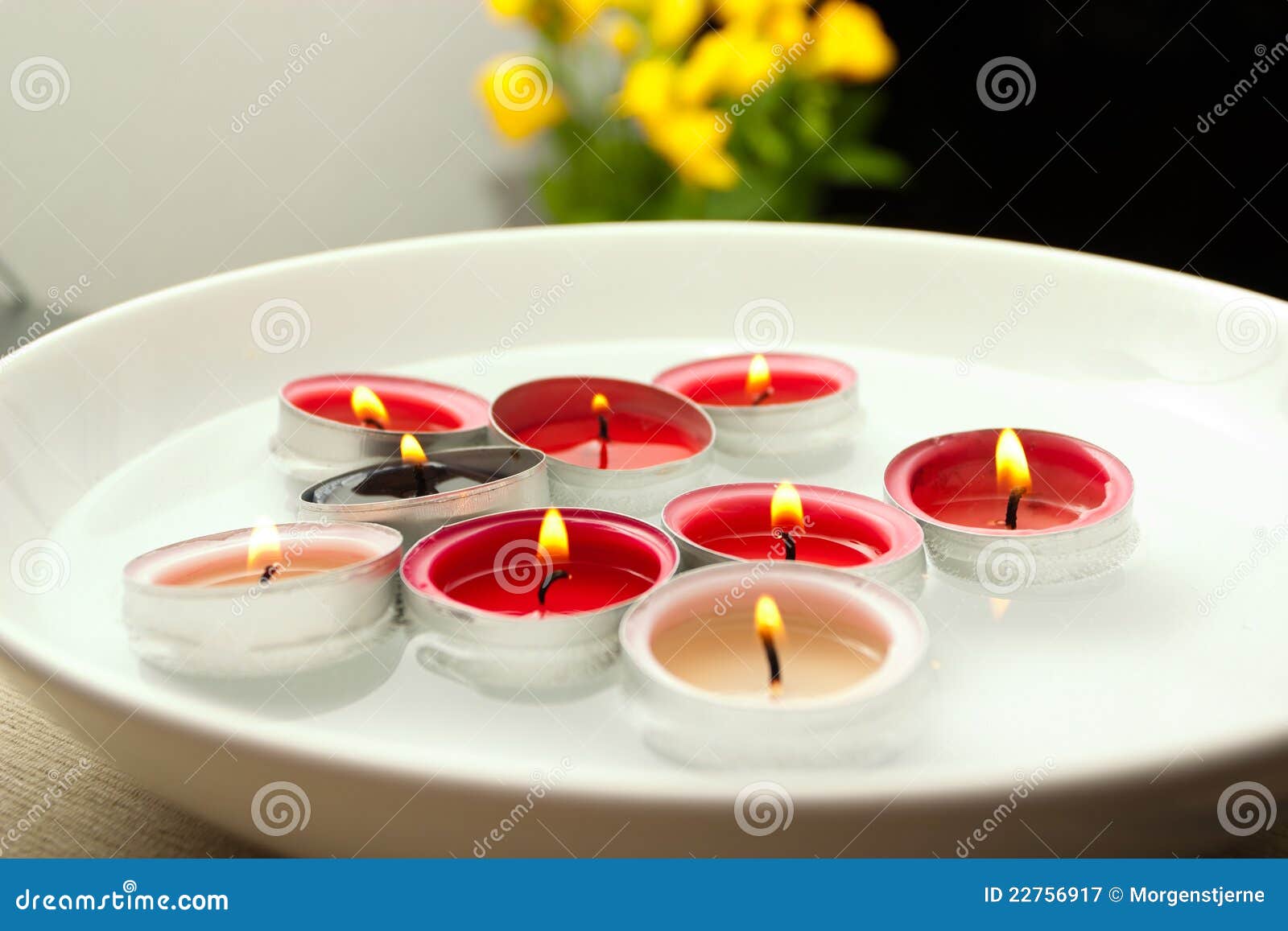 Floating candles stock image. Image of water, focus, bowl - 22756917