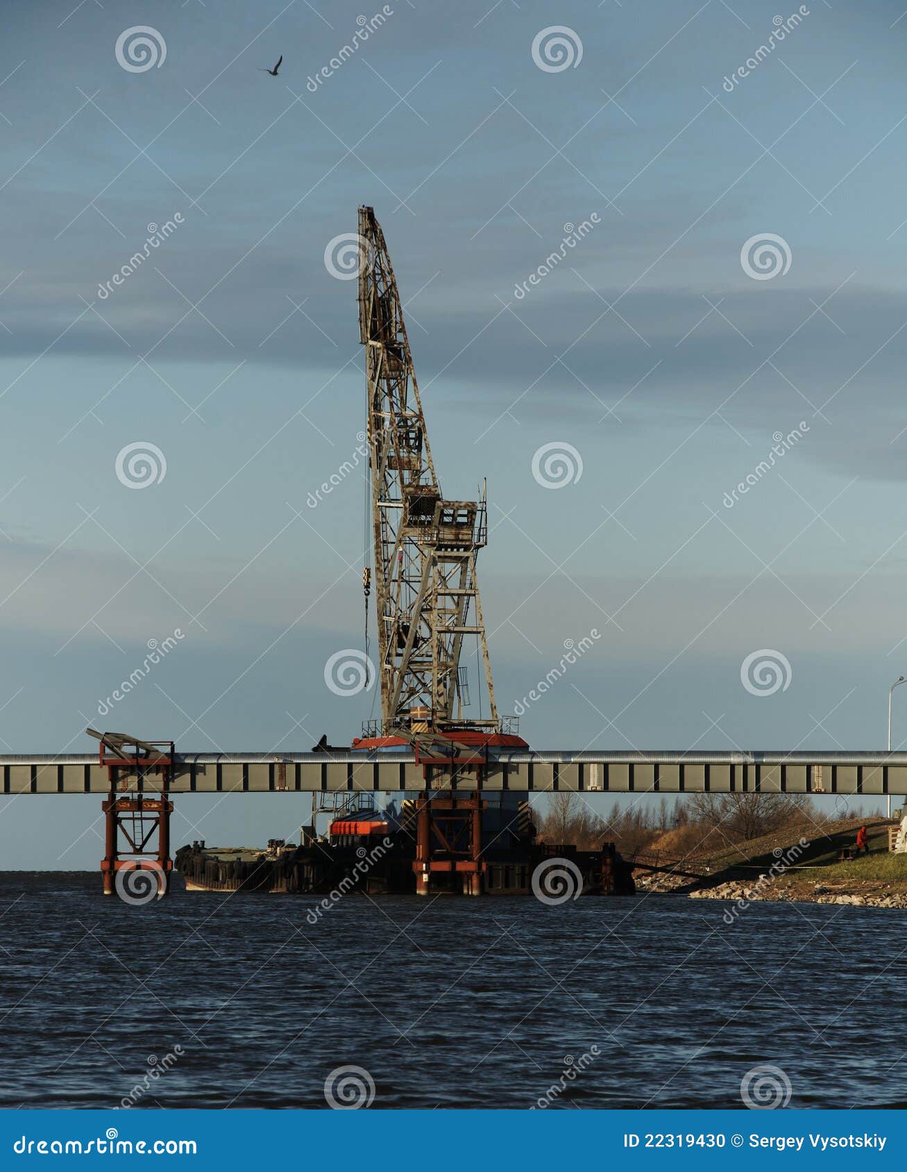 Floating crane stock photo. Image of crane, beginning - 22319430