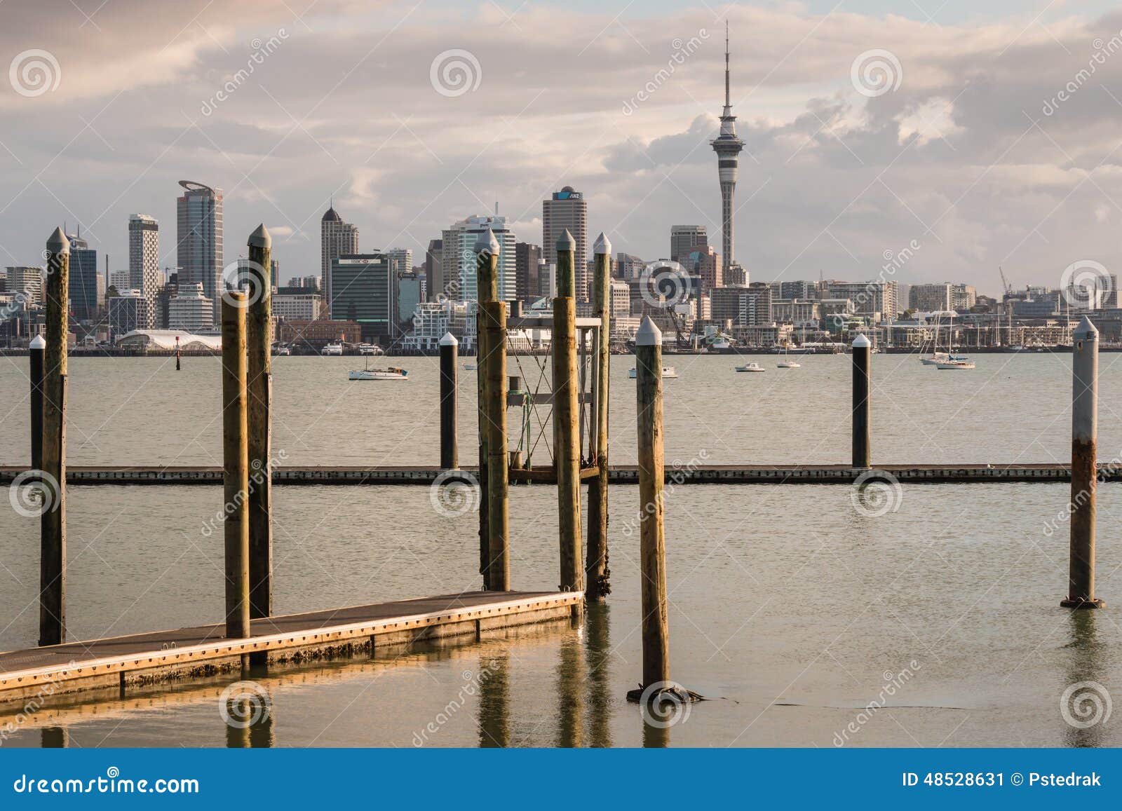 Floating Docks in Auckland Marina Editorial Photo - Image of wharf ...
