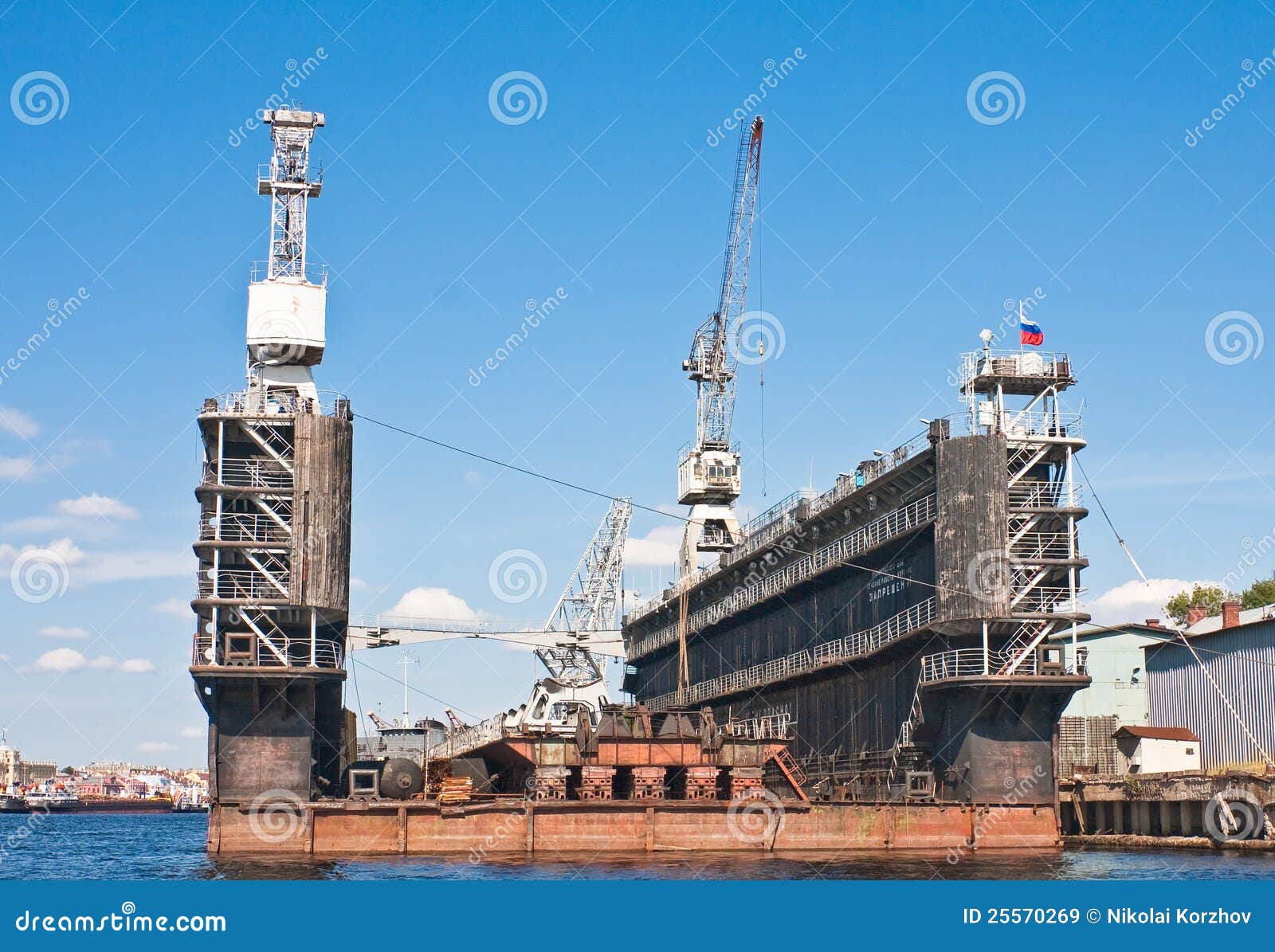 Floating dockyard stock image. Image of river, form, location - 25570269
