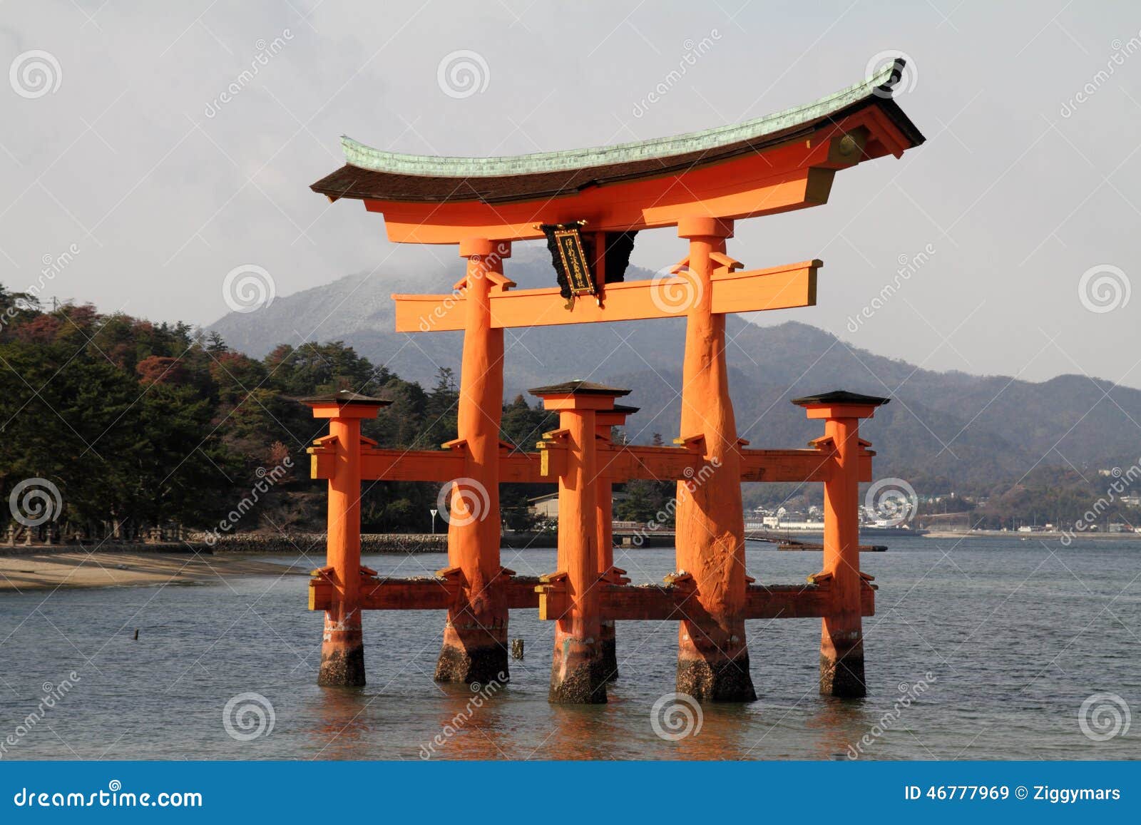 Floating Gate of Itsukushima Shrine Stock Image - Image of sunny, views ...