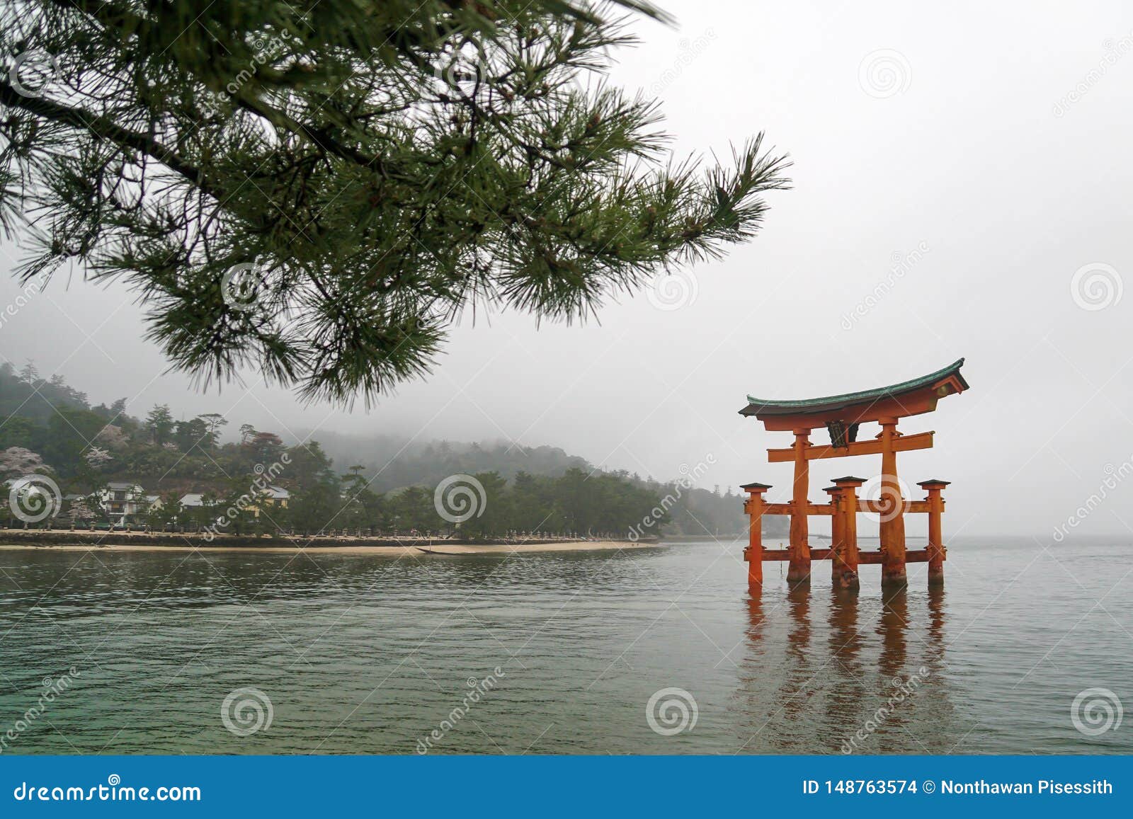 Floating Great Torii Gate, Itsukushima, Hiroshima Stock Photo - Image ...