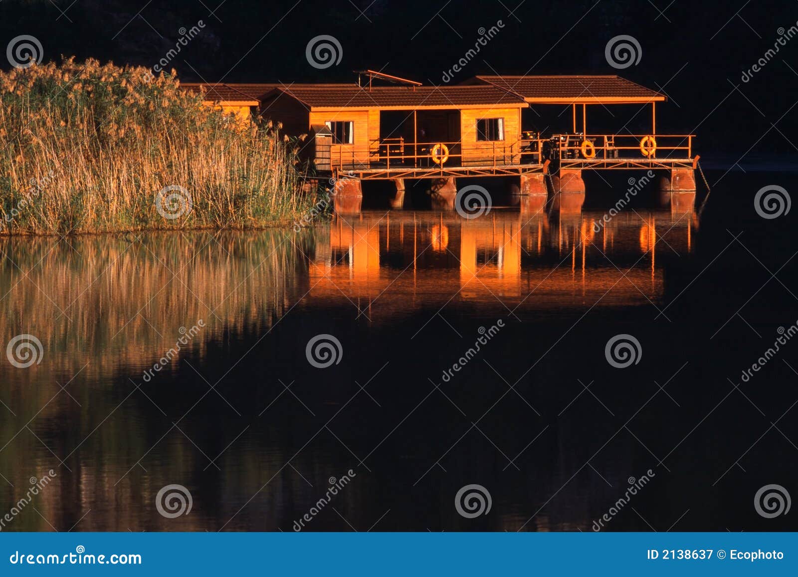 Floating holiday cottage stock image. Image of reeds, buoy - 2138637