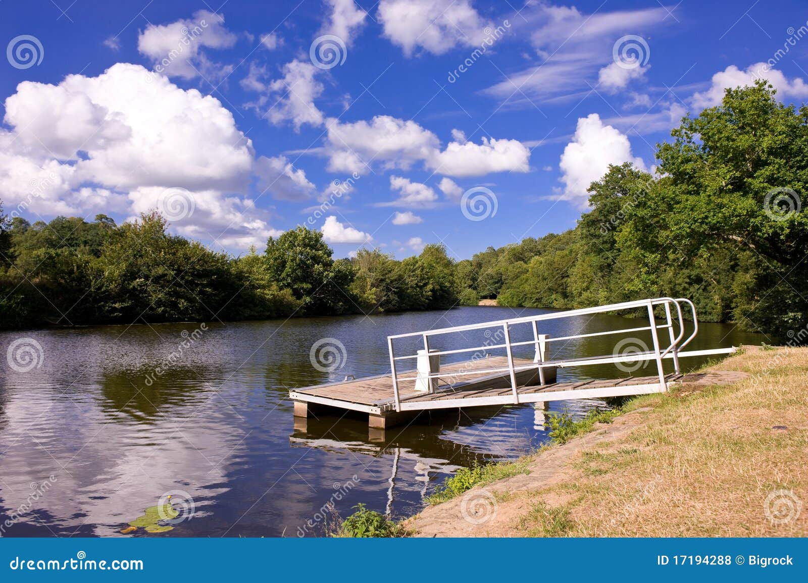 Floating jetty stock photo. Image of lake, jetty, clouds - 17194288