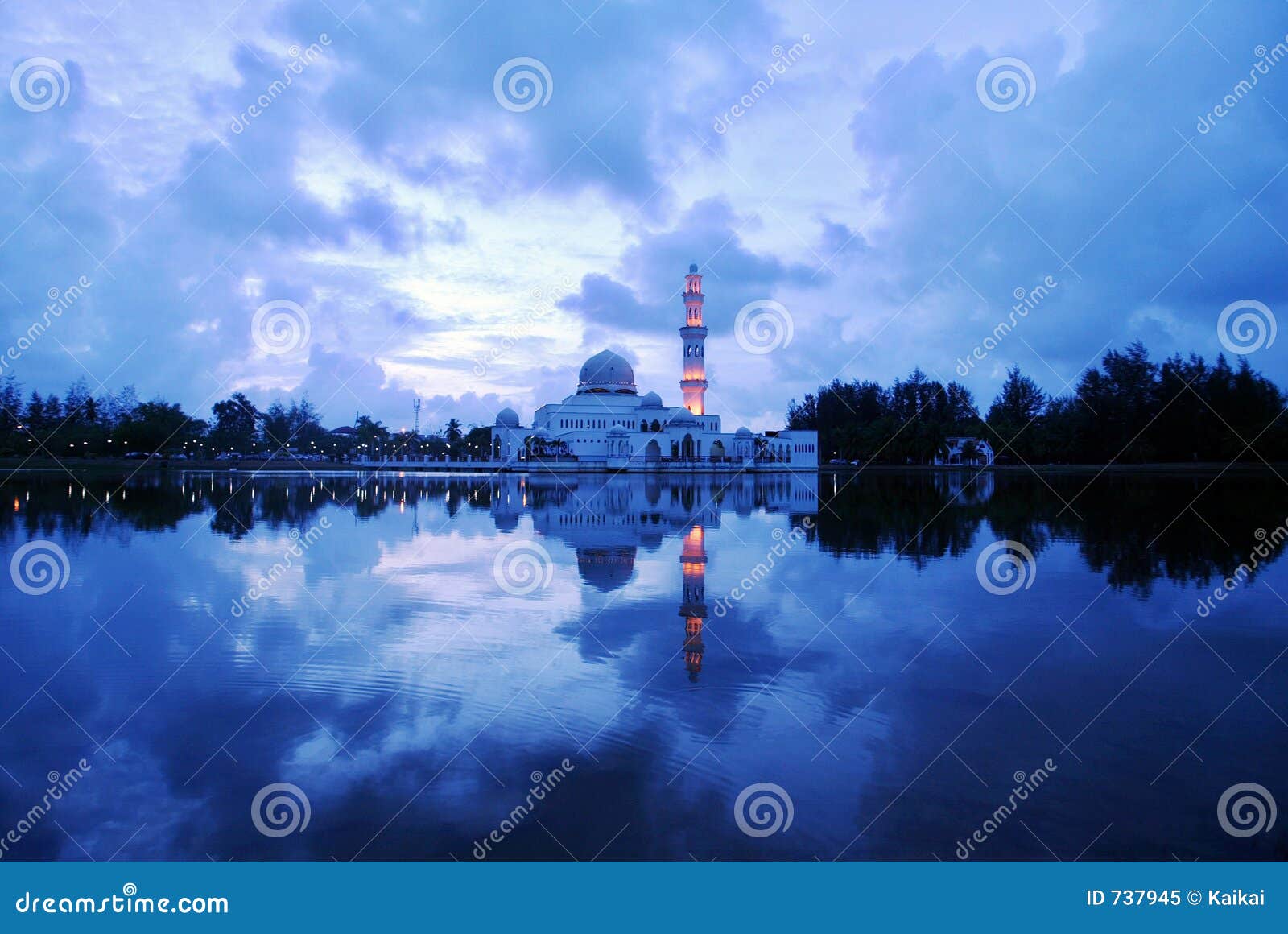 Floating Mosque, Masjid As Salam, Puchong Royalty-Free Stock Image ...