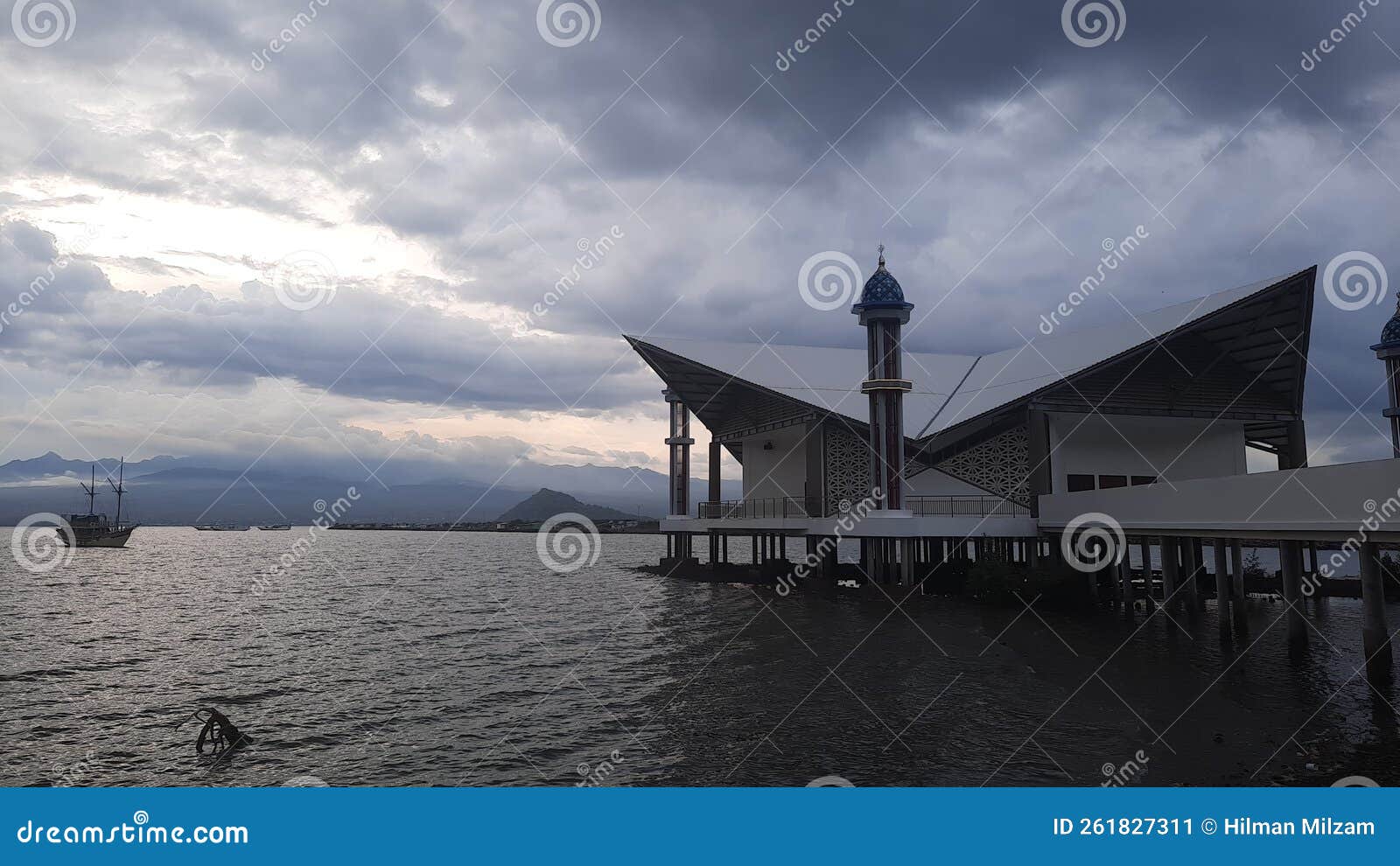 Floating Mosque at Sea stock image. Image of landmark - 261827311