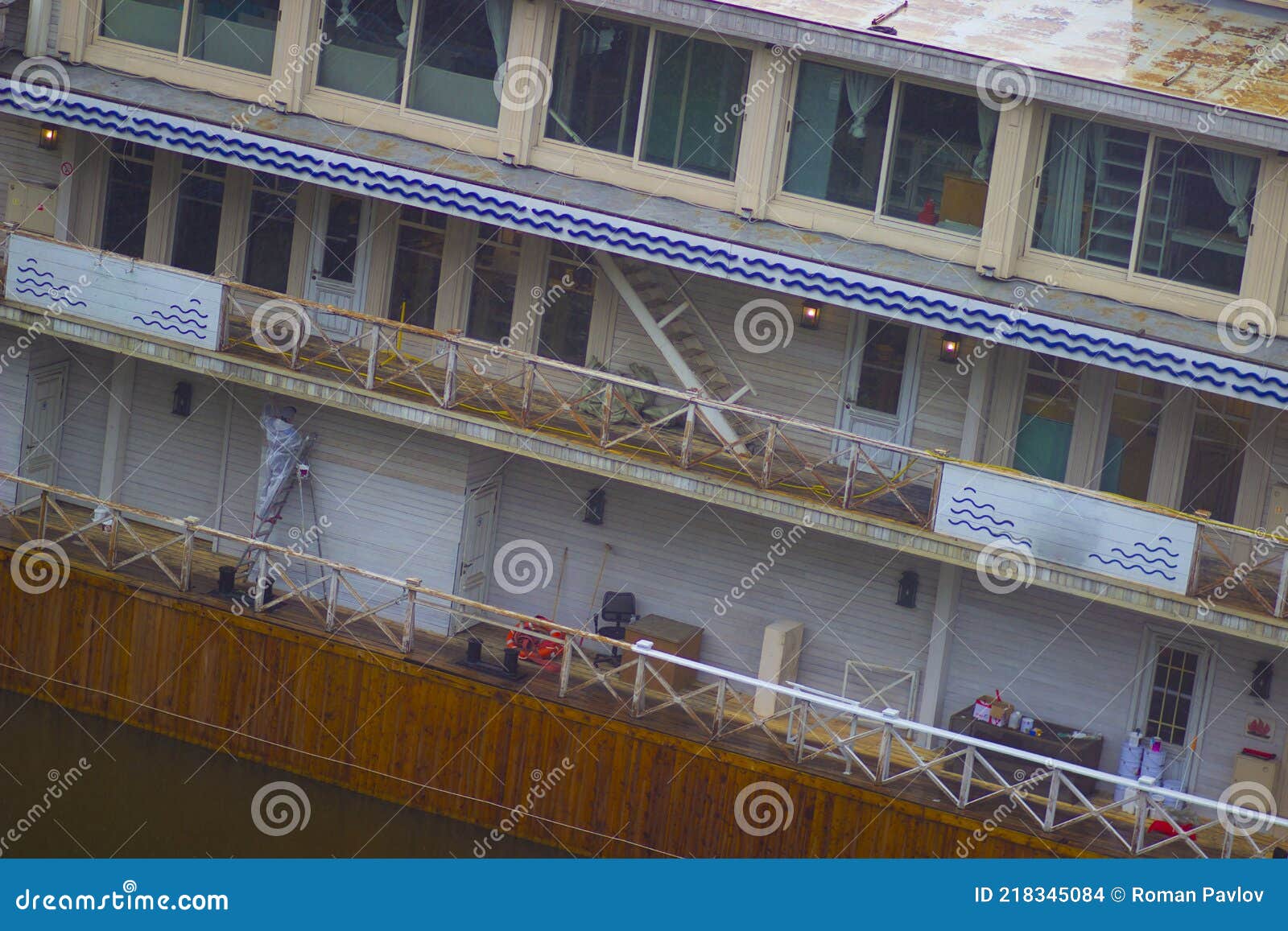 Floating Multi-storey Jetty and Ramp on the River Stock Photo - Image ...
