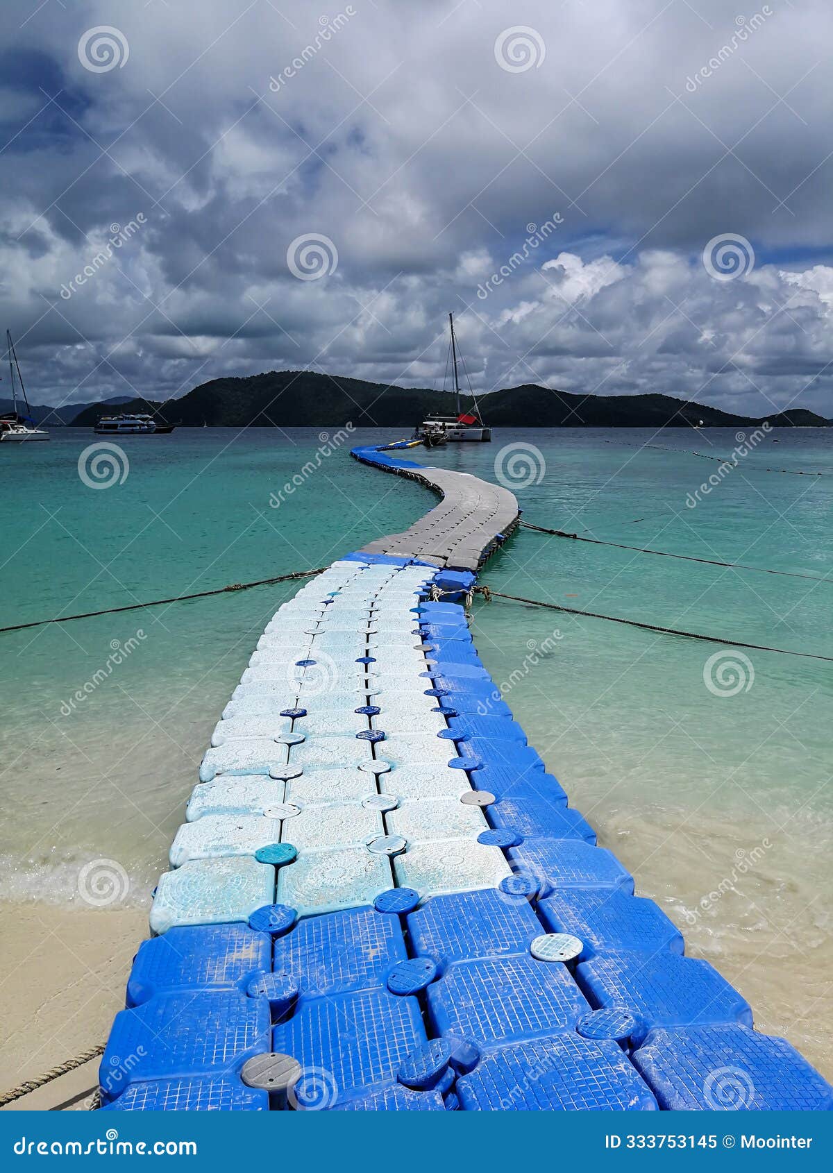 A Floating Pier for Loading and Unloading Passenger on a Shallow Water ...