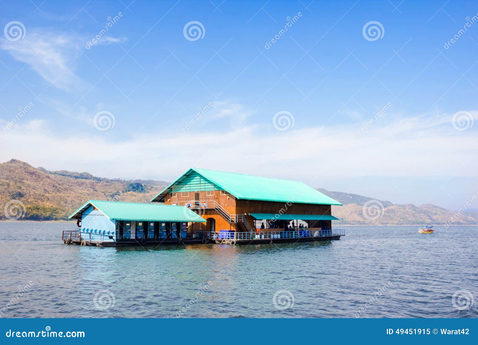 Floating Resort in Dam,Thailand Stock Image - Image of thai, homestay ...
