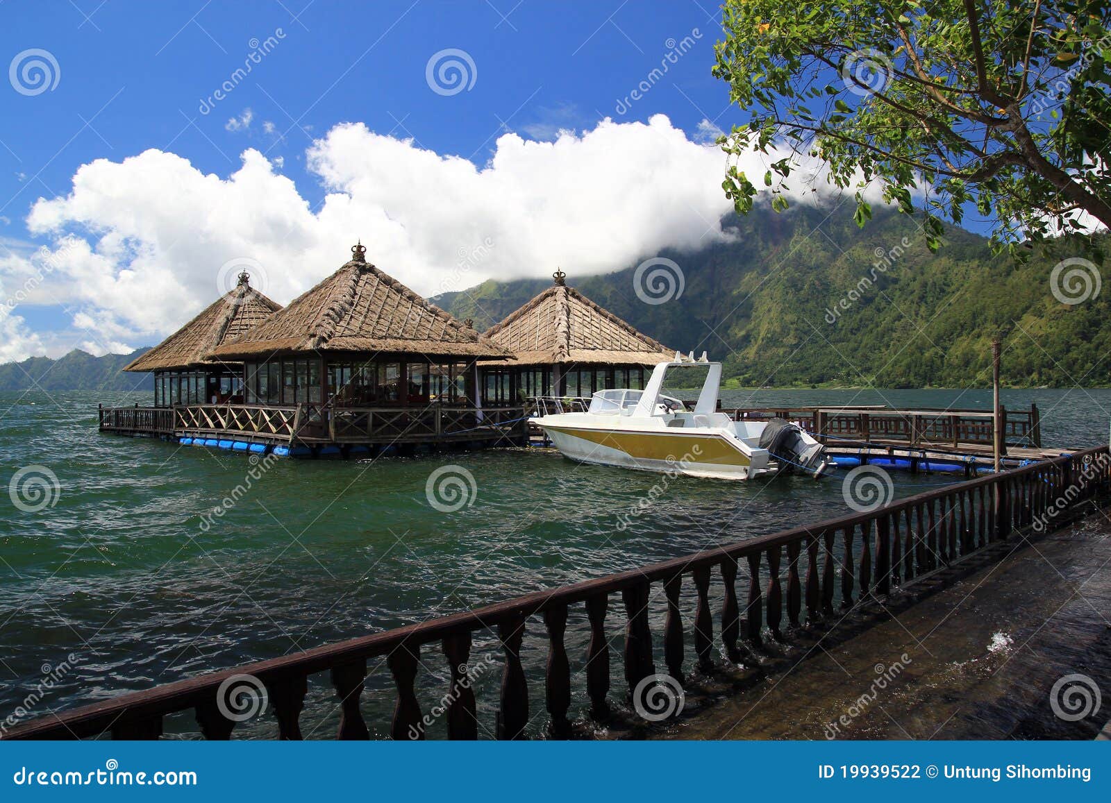 Floating Restaurant stock photo. Image of dining, leisure - 19939522