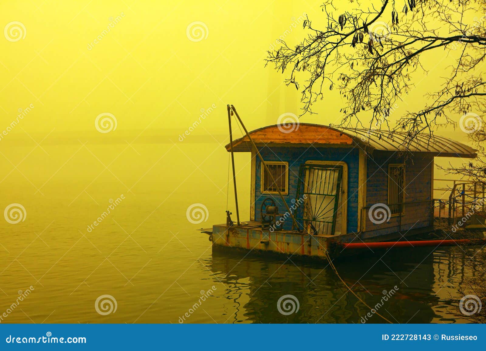 Floating Wagon Photos - Free & Royalty-Free Stock Photos from Dreamstime