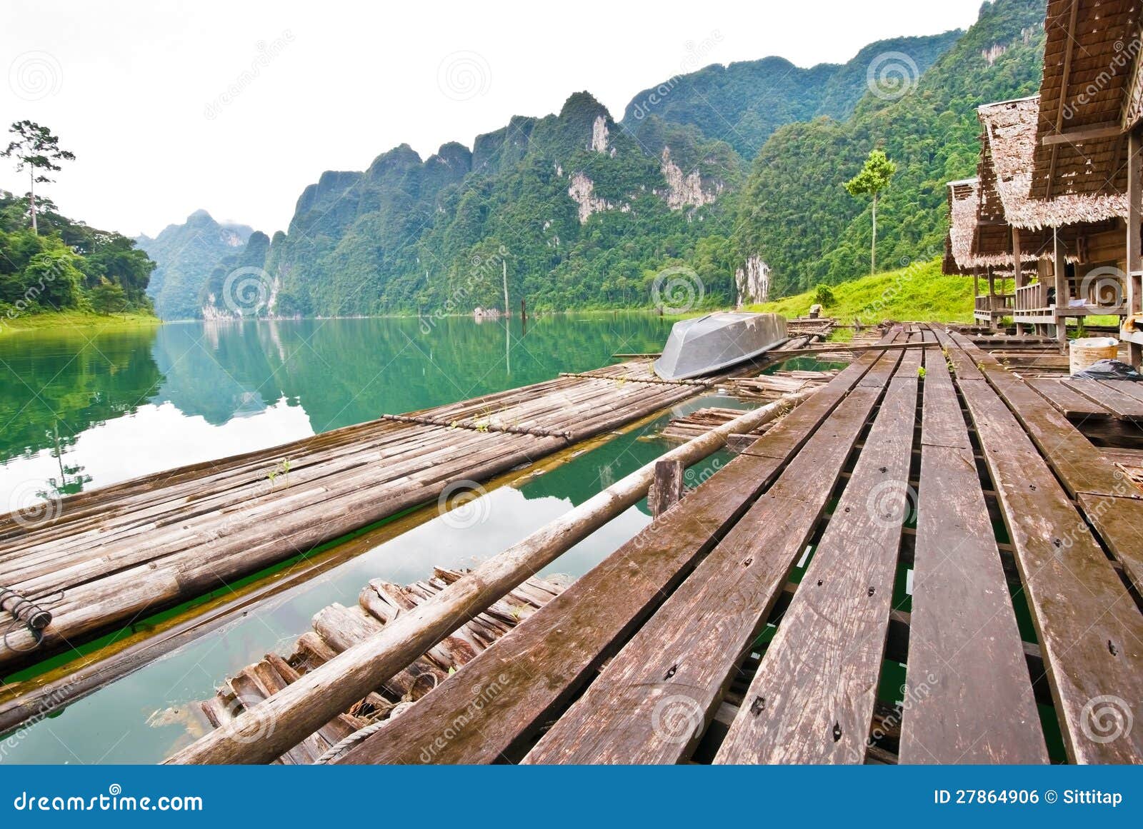 Floating Wood House at Ratchaprapha Dam Stock Photo - Image of cruise ...