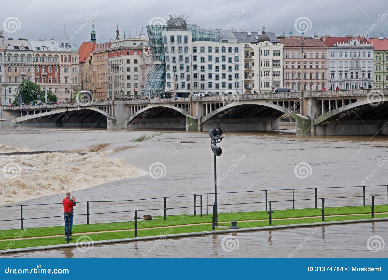 Flood in Prague editorial stock image. Image of environment - 31374784