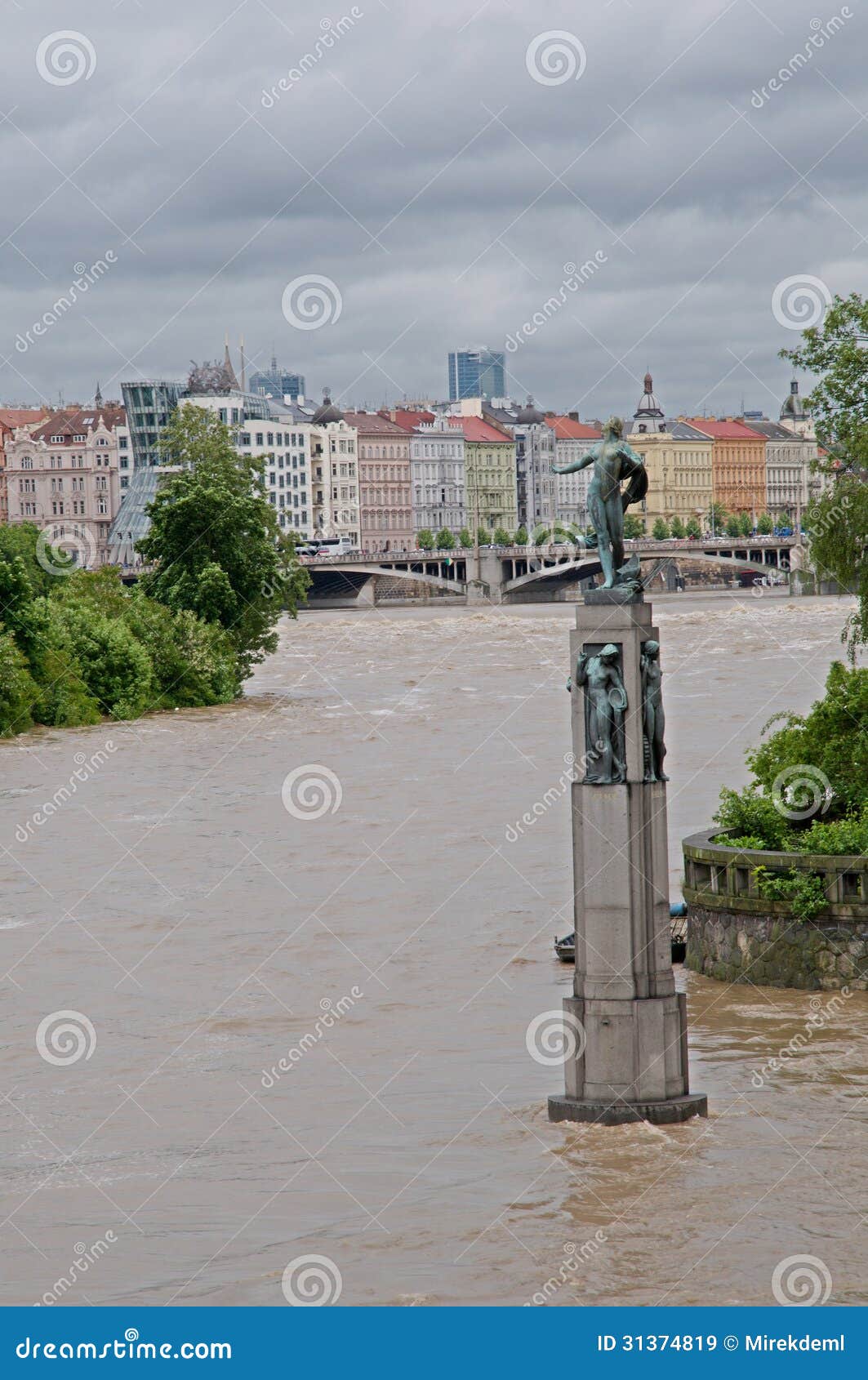 Flood in Prague editorial stock image. Image of europe - 31374819