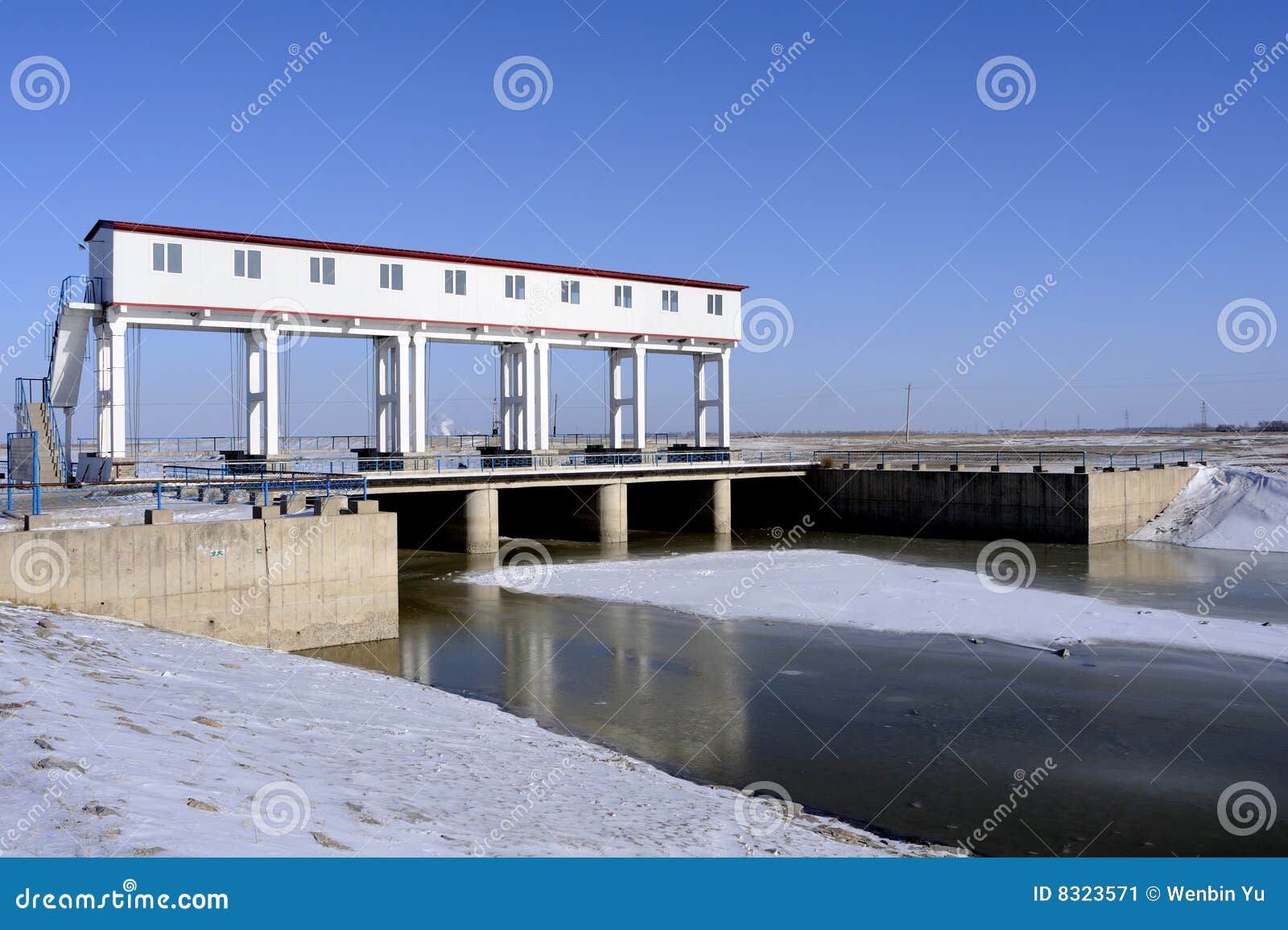 Floodgate stock image. Image of architecture, artificial - 8323571