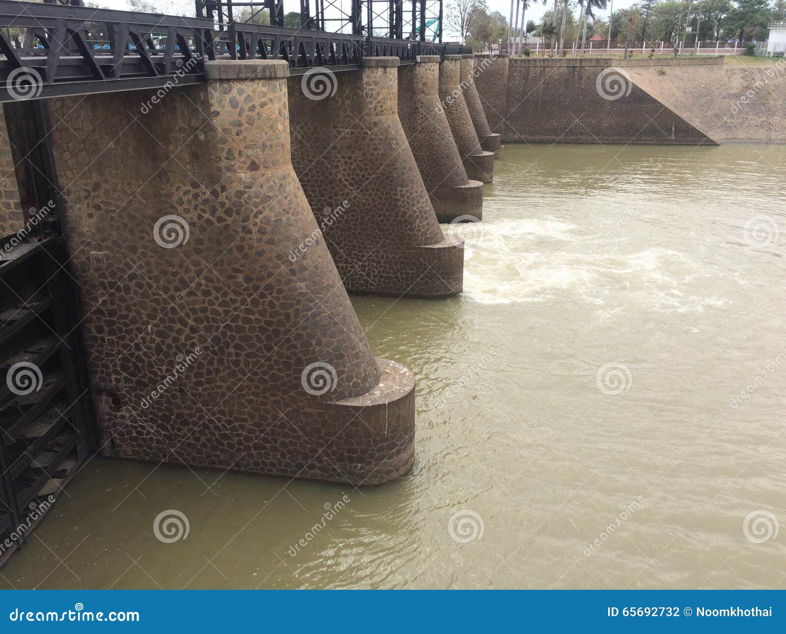 Floodgate stock photo. Image of river, barrage, reservoir - 65692732
