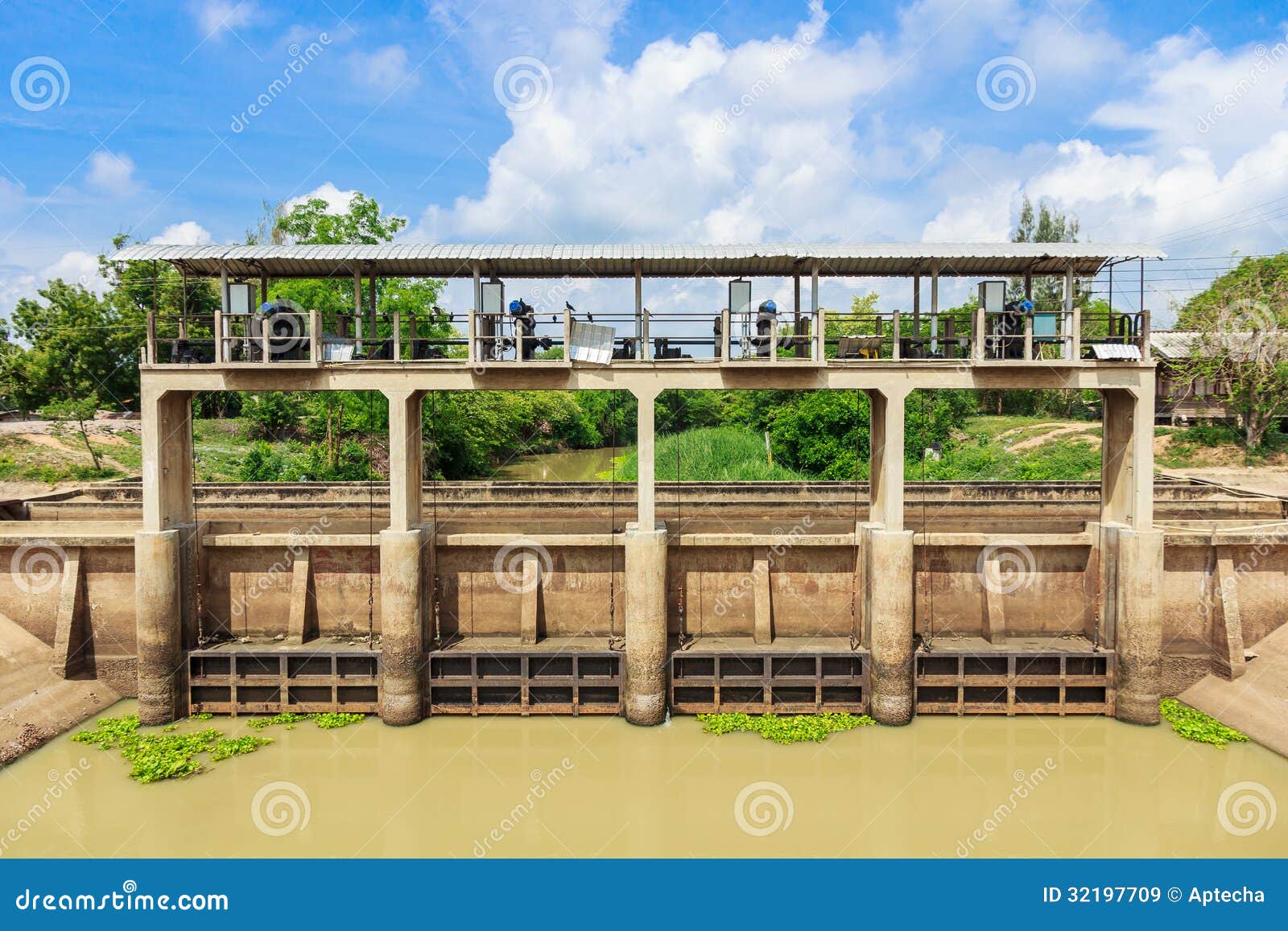 Floodgate Royalty-Free Stock Image | CartoonDealer.com #29322154