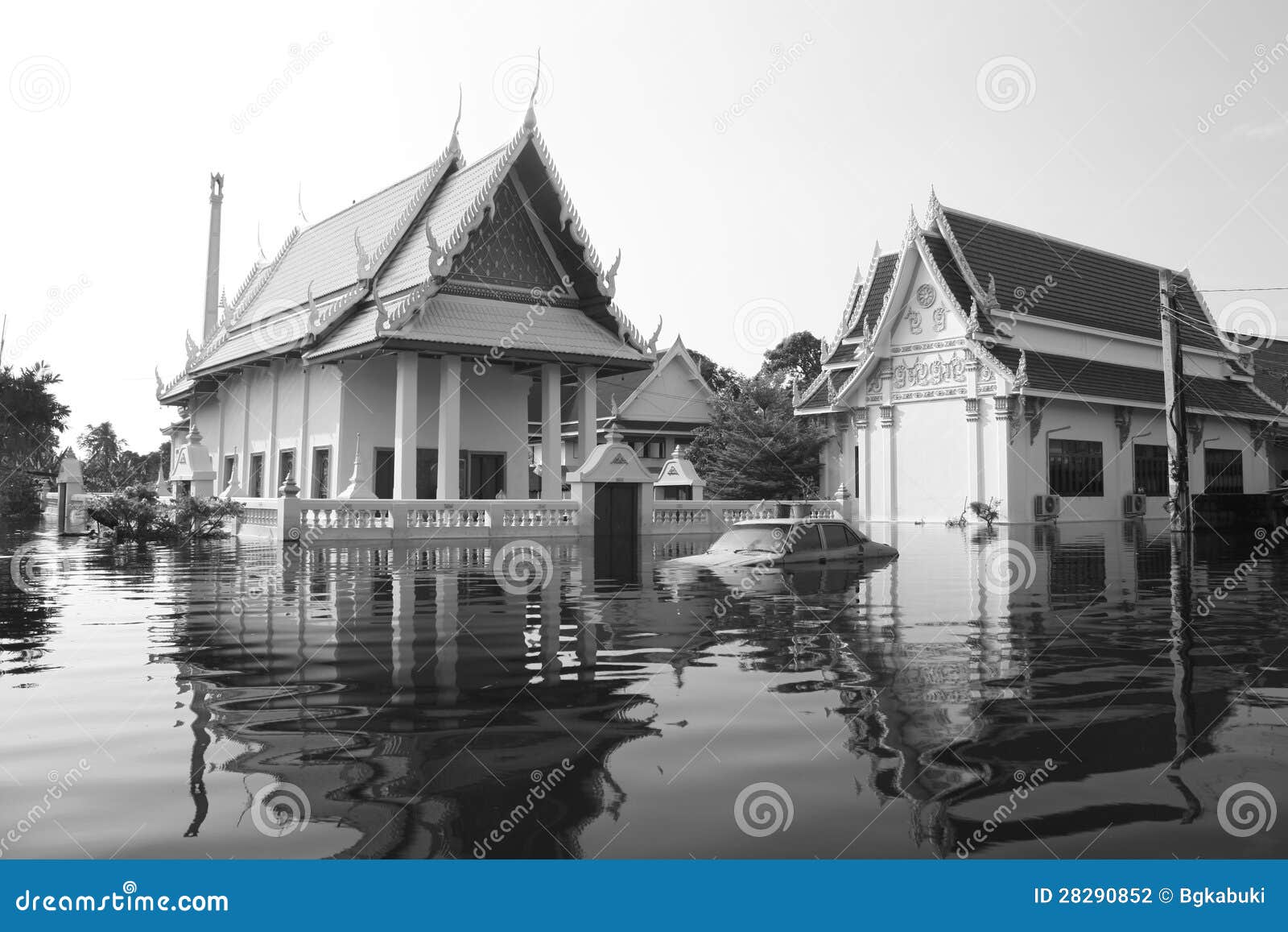 Flooding in the temple. stock photo. Image of asia, asian - 28290852
