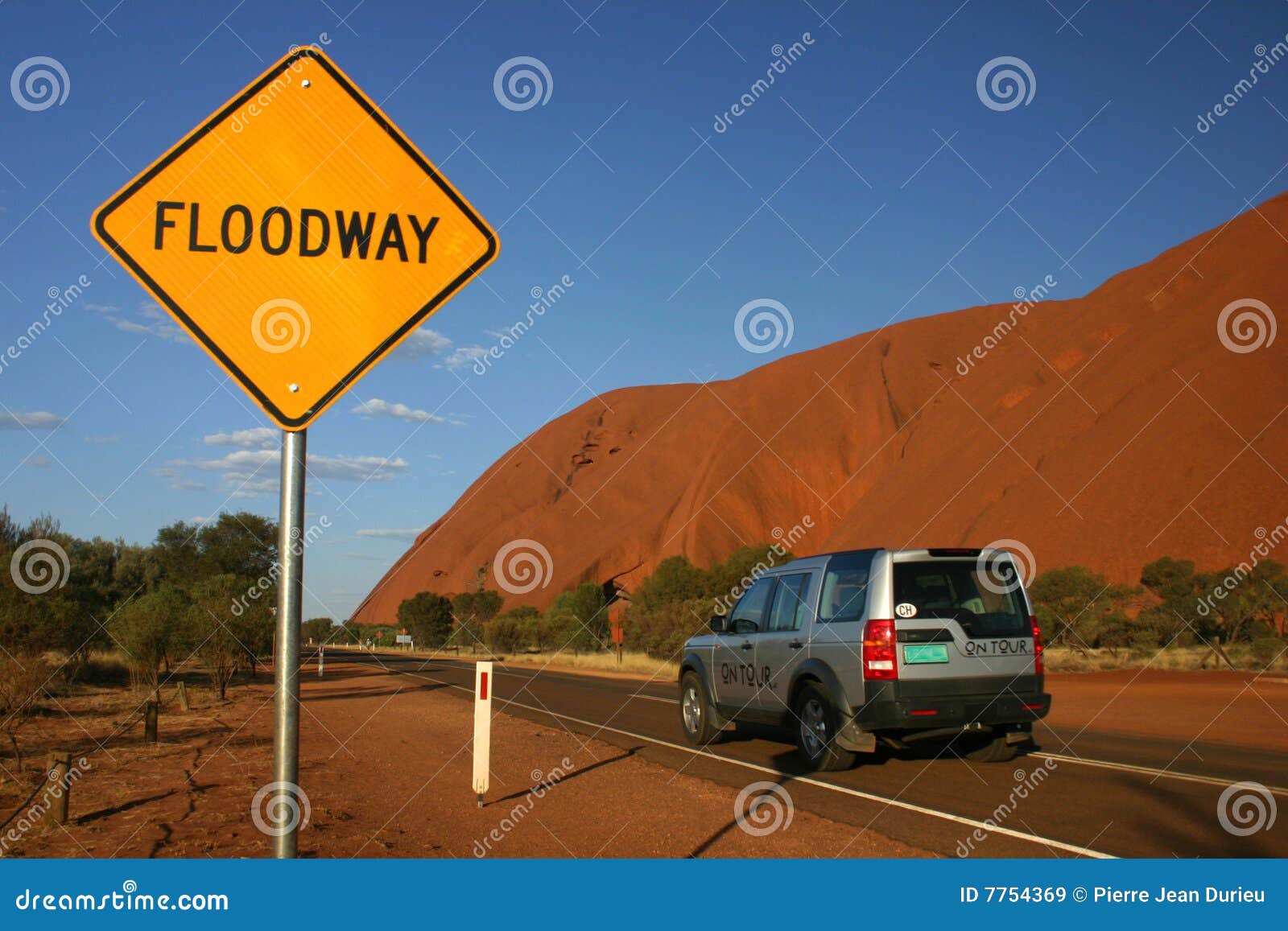 Floodway in desert editorial stock image. Image of australia - 7754369