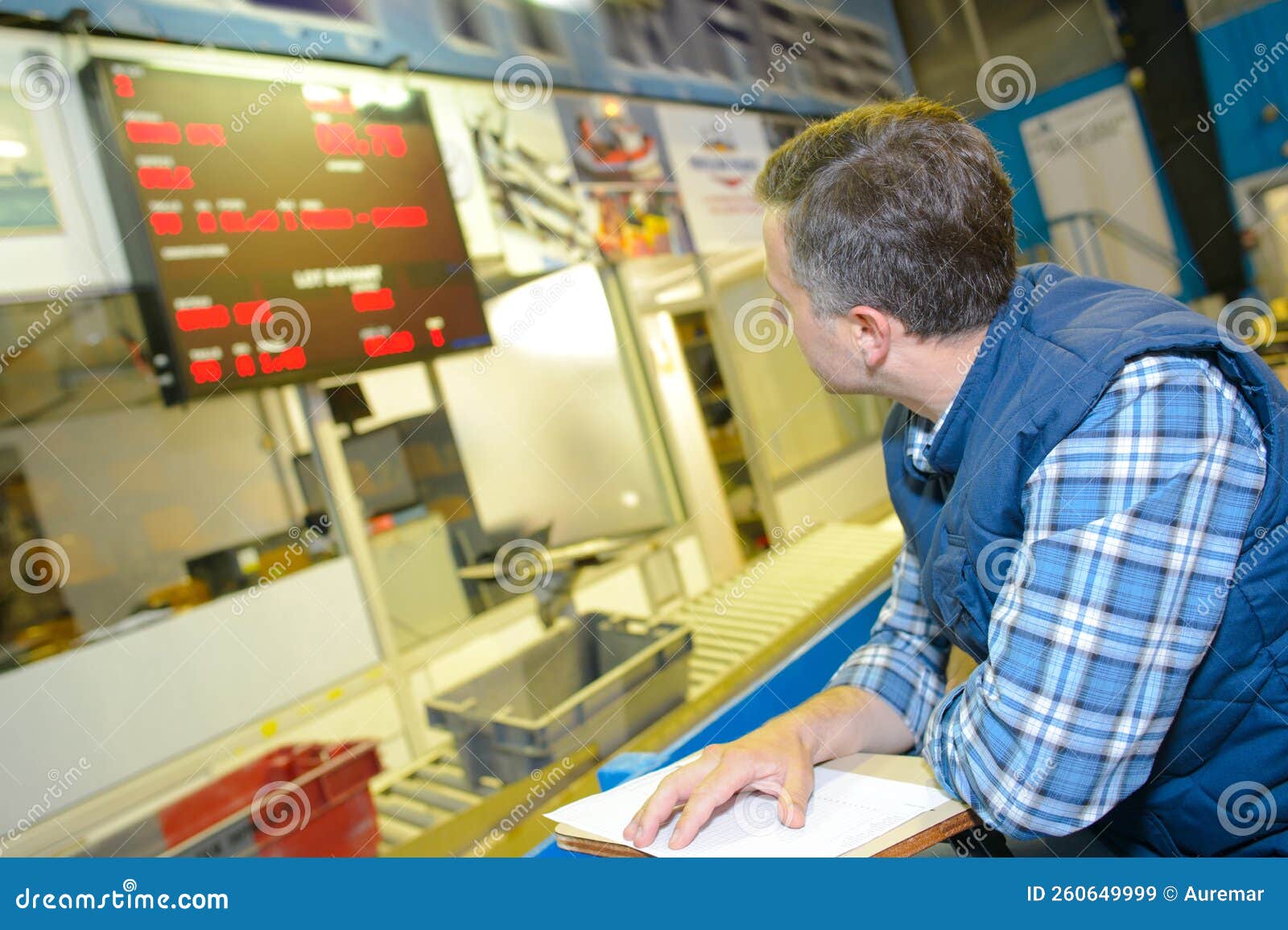 Floor Manager Checking Screen Stock Image - Image of screen, result ...