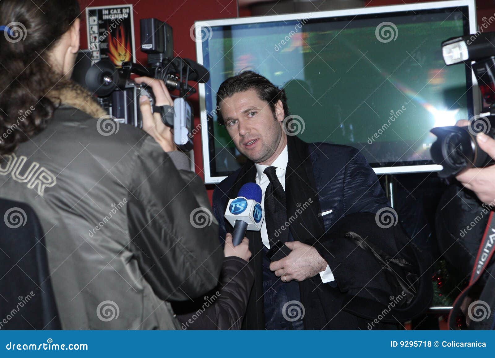 Florín Raducioiu foto de archivo editorial. Imagen de balompié - 9295718