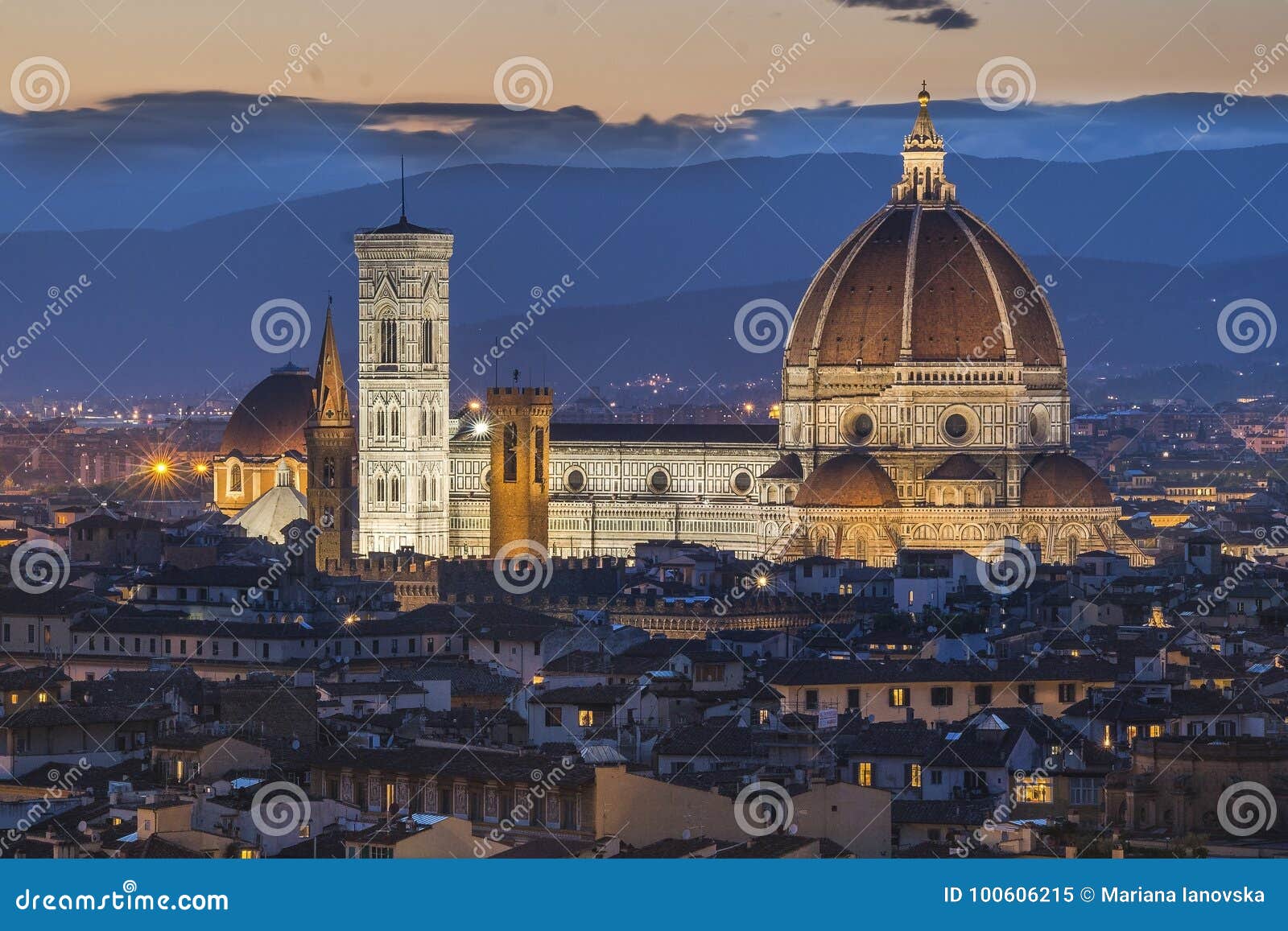 Florence Duomo Light Up Night Stock Photos - Free & Royalty-Free Stock ...