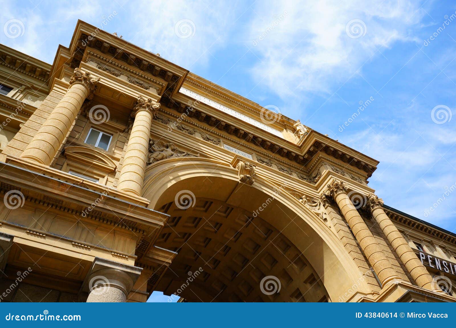 Florence gate editorial stock image. Image of gate, building - 43840614